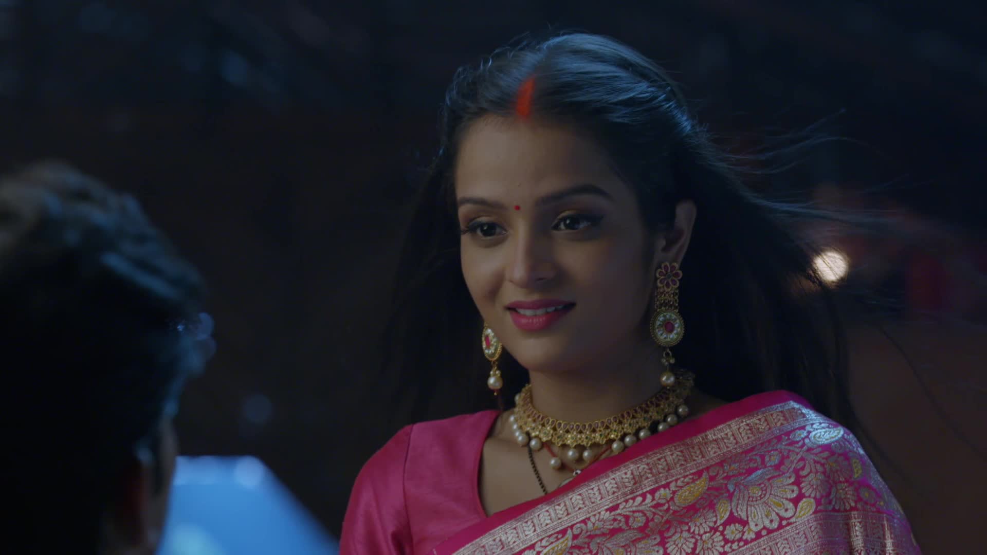 Watch Suhaagan S1 Episode 352 on JioHotstar