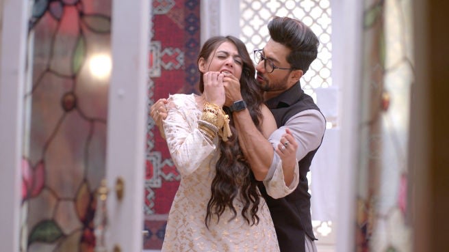 Watch Bahu Begum Episode 6 on JioHotstar