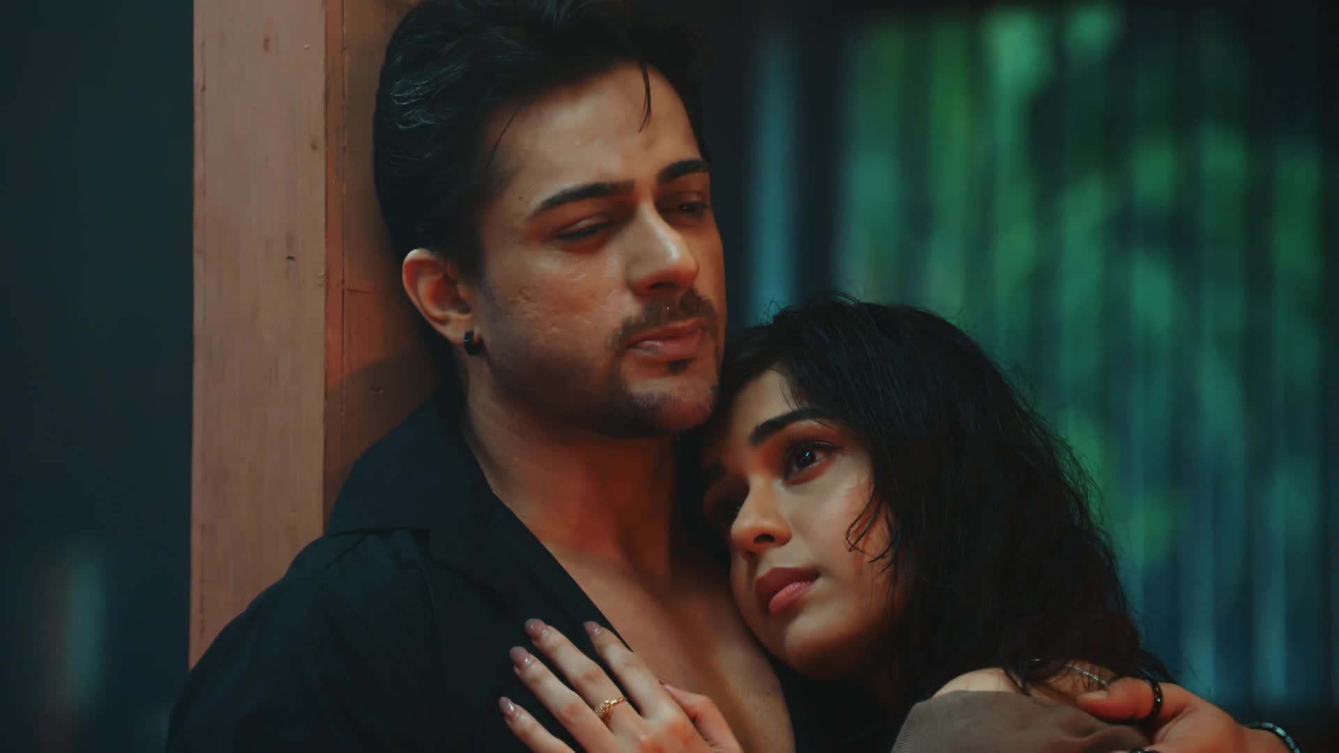 Watch Bekaaboo S1 Episode 30 on JioHotstar