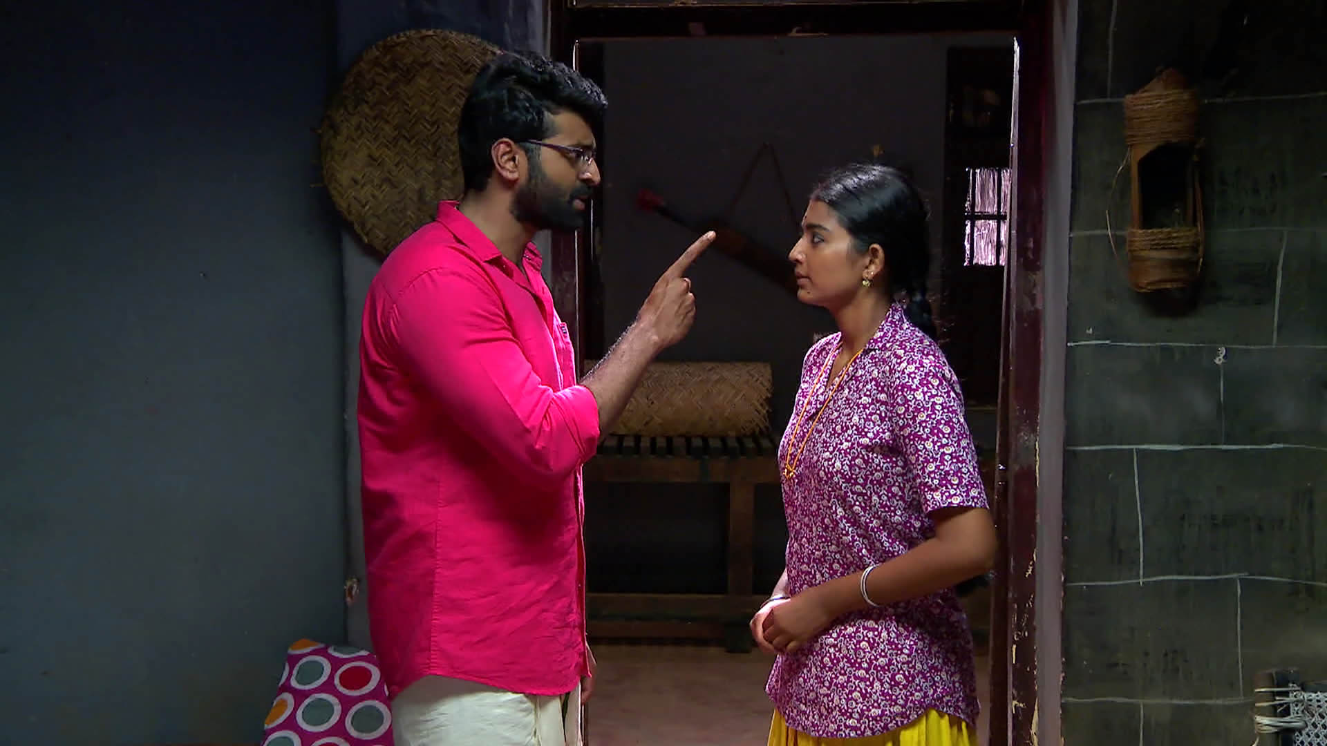 Watch Neelakuyil S1 Episode 146 on JioHotstar