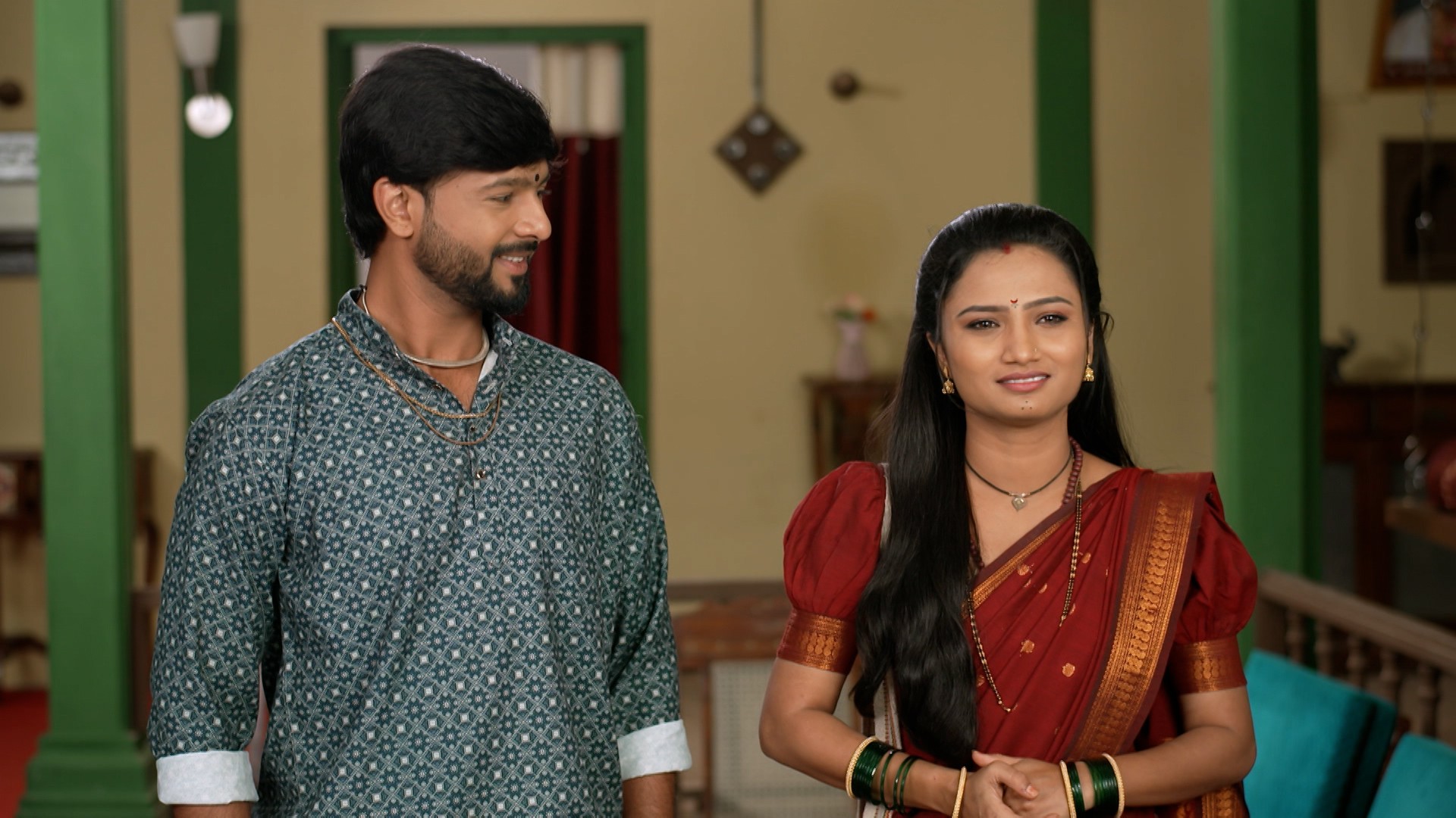 Watch Indrayani Episode 453 on JioHotstar