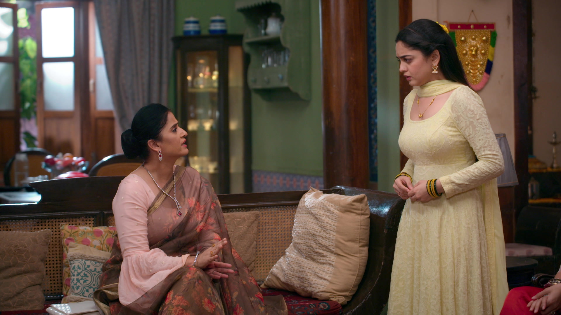 Watch Udne Ki Aasha S1 Episode 554 on JioHotstar