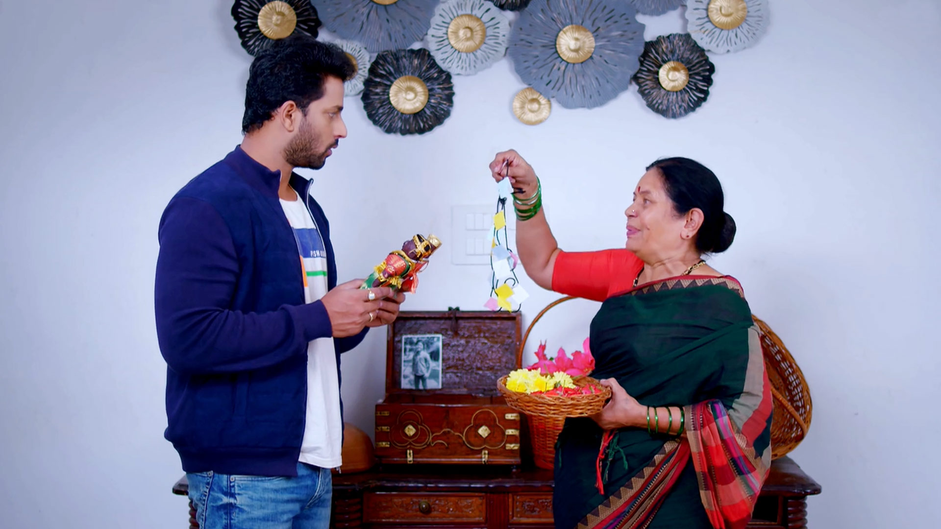 Watch raaji only on Watcho