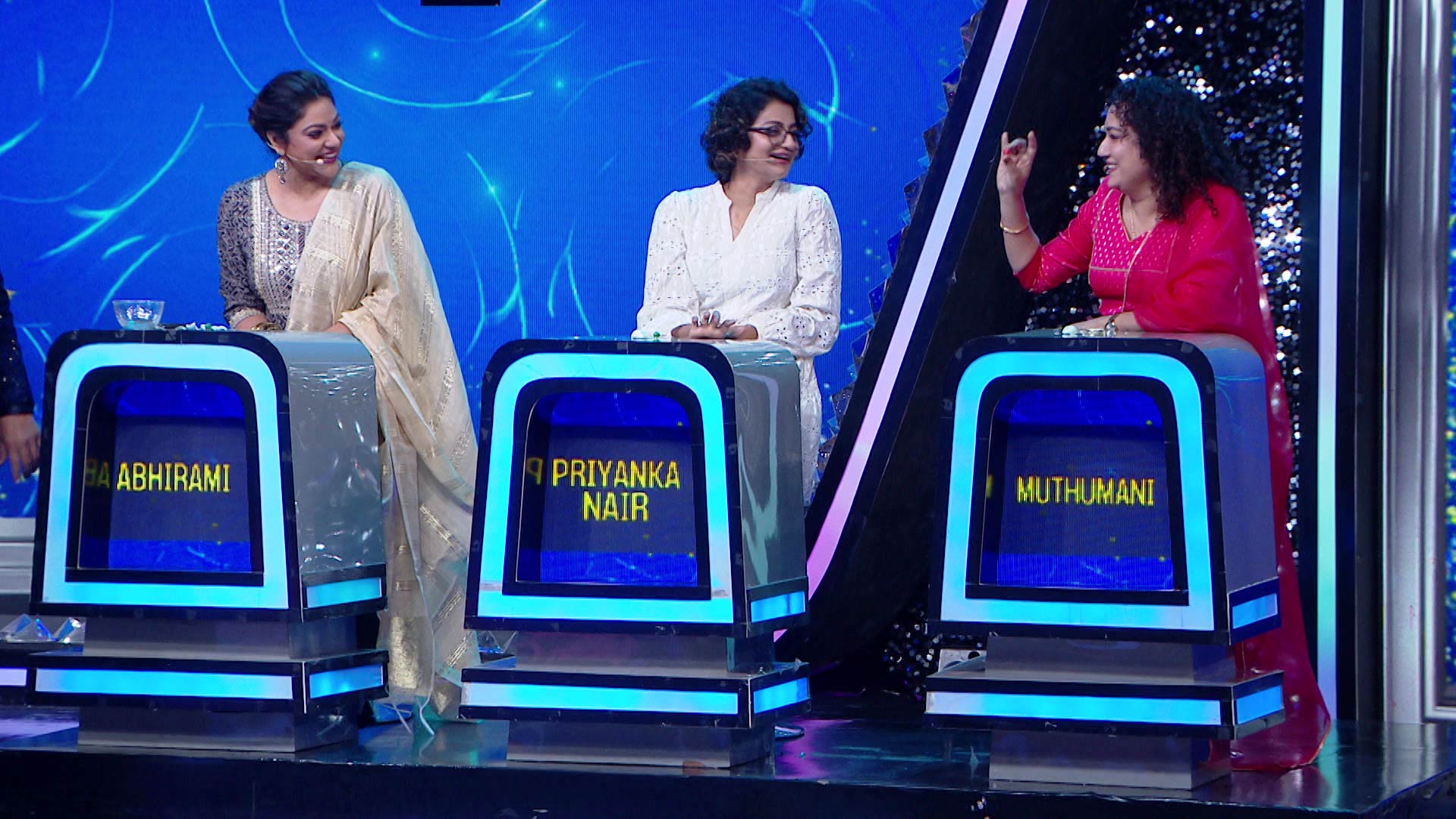 Watch Enkile Ennodu Para Episode 36 on JioHotstar