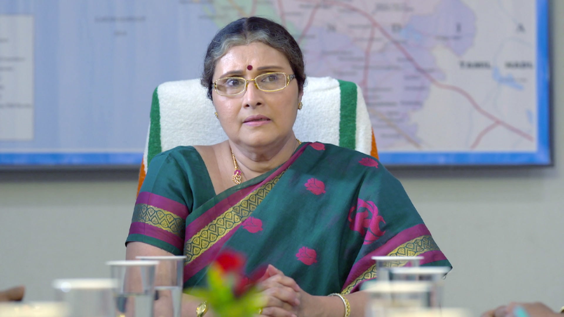 Watch Sulekha Steps Down Online