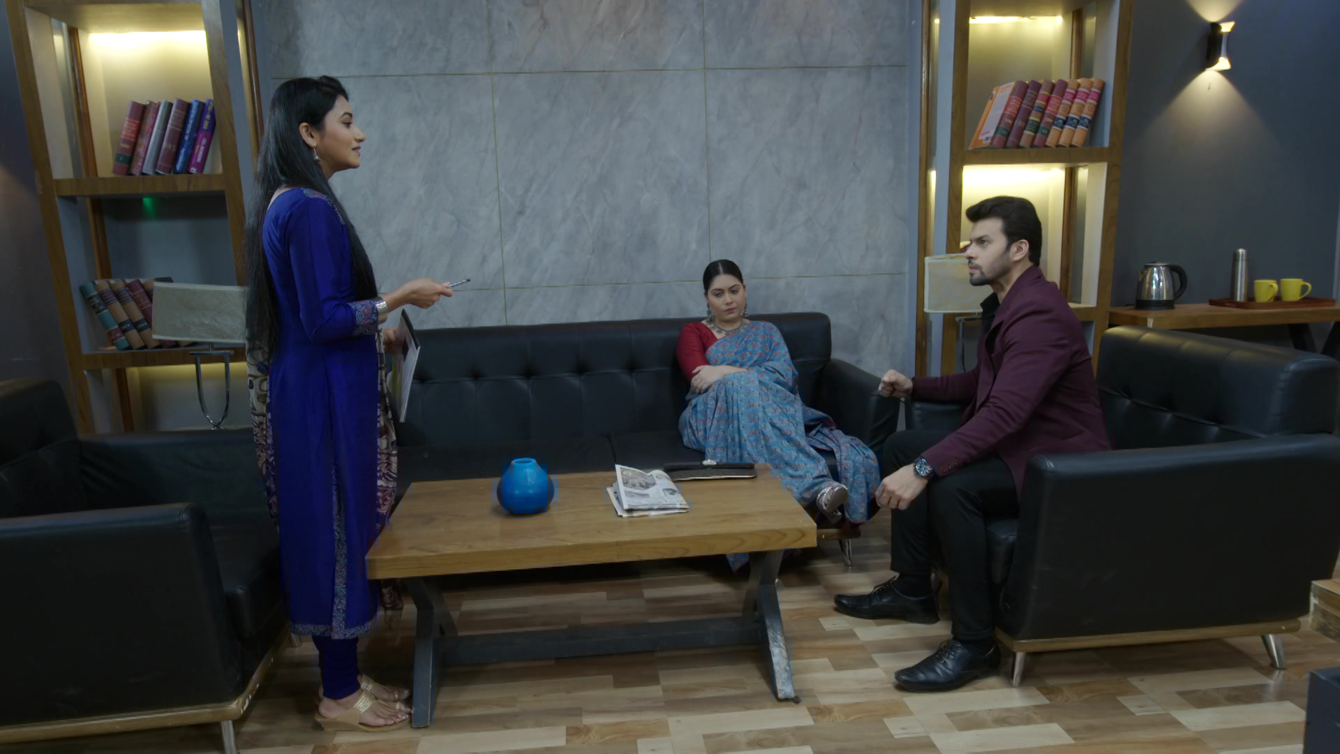 Watch tharala-tar-mag All Episodes | Watcho