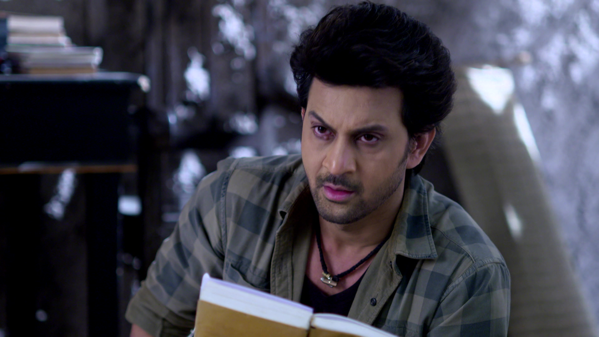 Watch Khelaghor S1 Episode 109 on JioHotstar