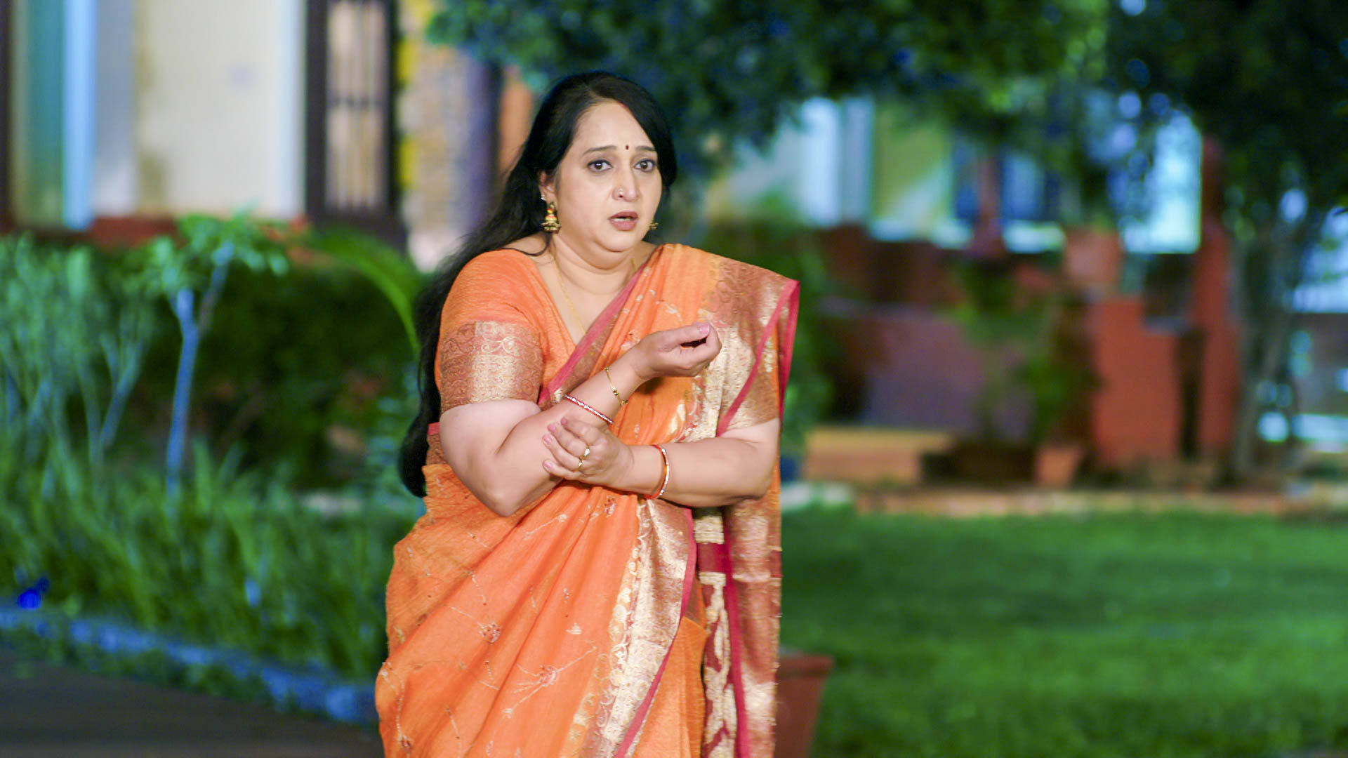 Watch Karimani Episode 361 on JioHotstar