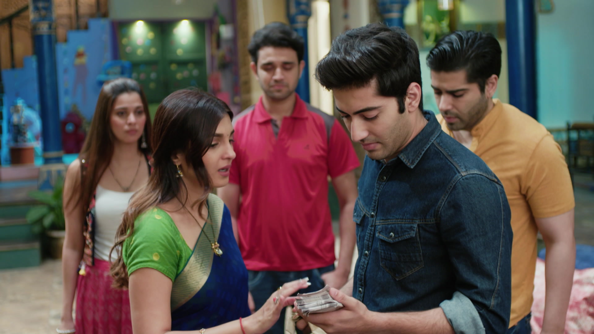 Watch Pandya Store S1 Episode 630 on JioHotstar