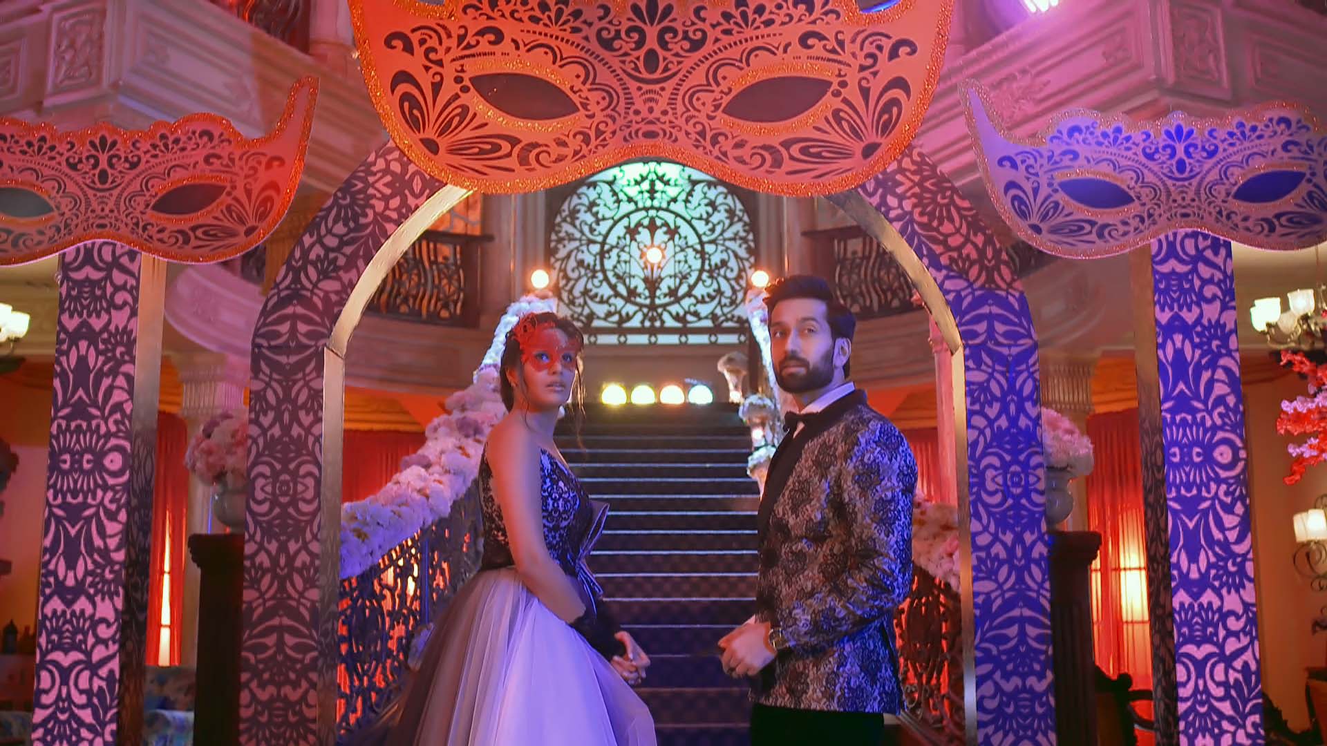 Watch ishqbaaz only on Watcho