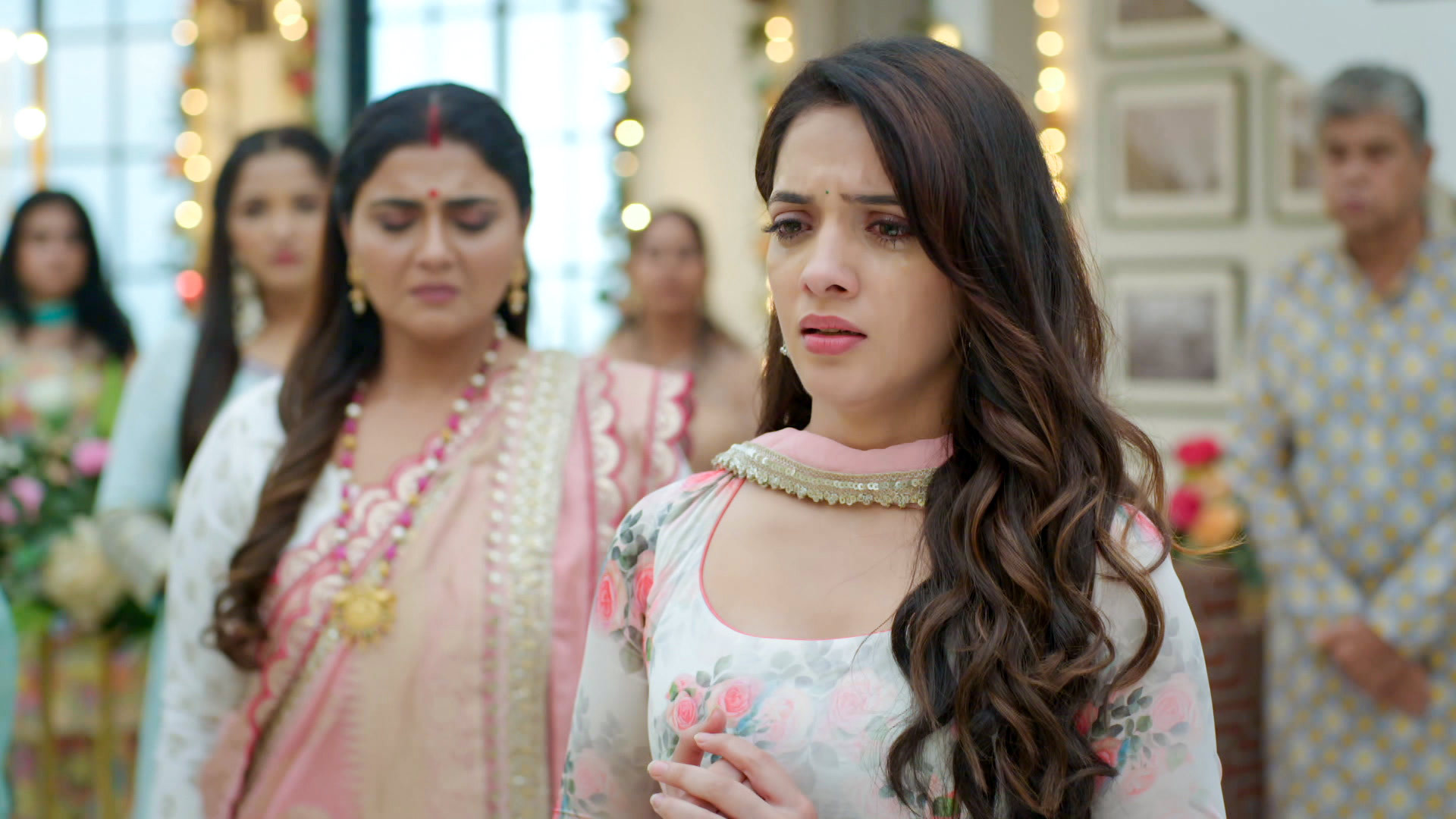 Watch Iss Ishq Ka... Rabb Rakha Episode 82 on JioHotstar