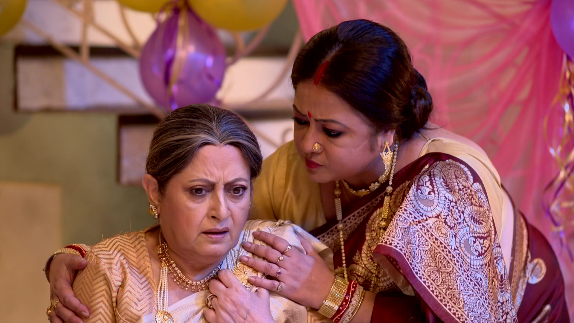 Watch Cheeni S1 Episode 216 on Disney+ Hotstar