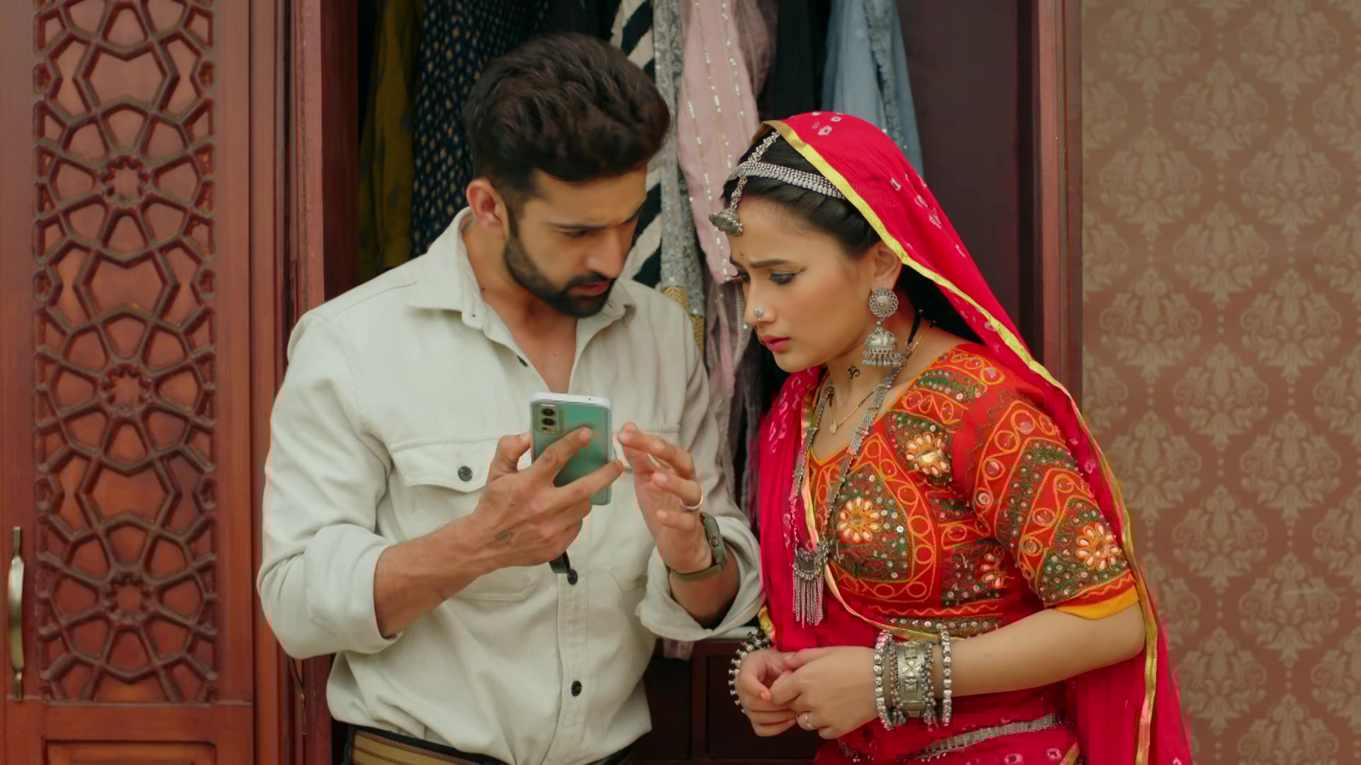 Watch Rajjo S1 Episode 181 on JioHotstar