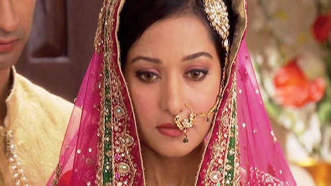 Watch Alaipayuthey Episode 21 on JioHotstar