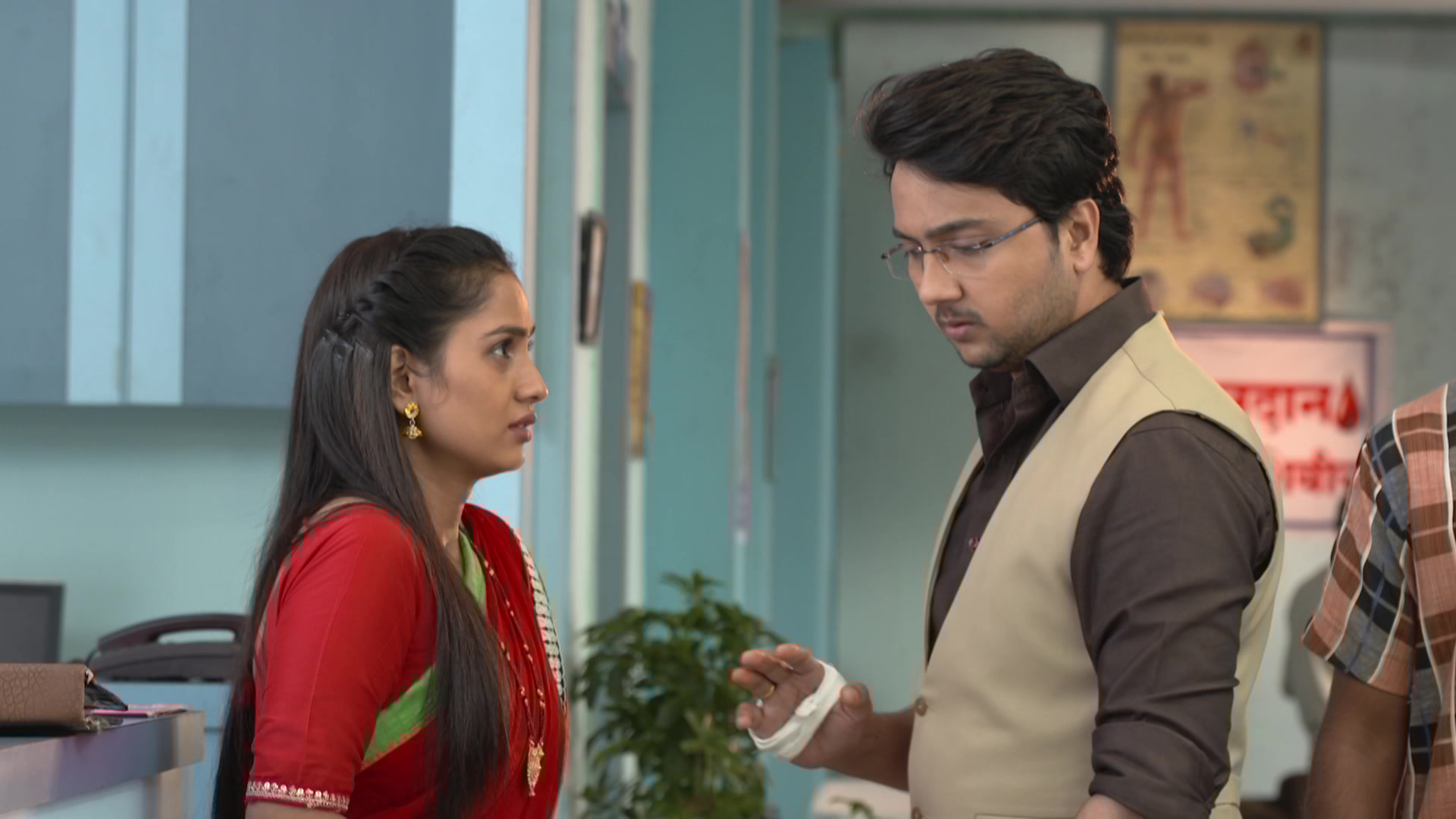 Stream A Shocker For Shaunak Season 1 Episode 623 – A Shocker For ...