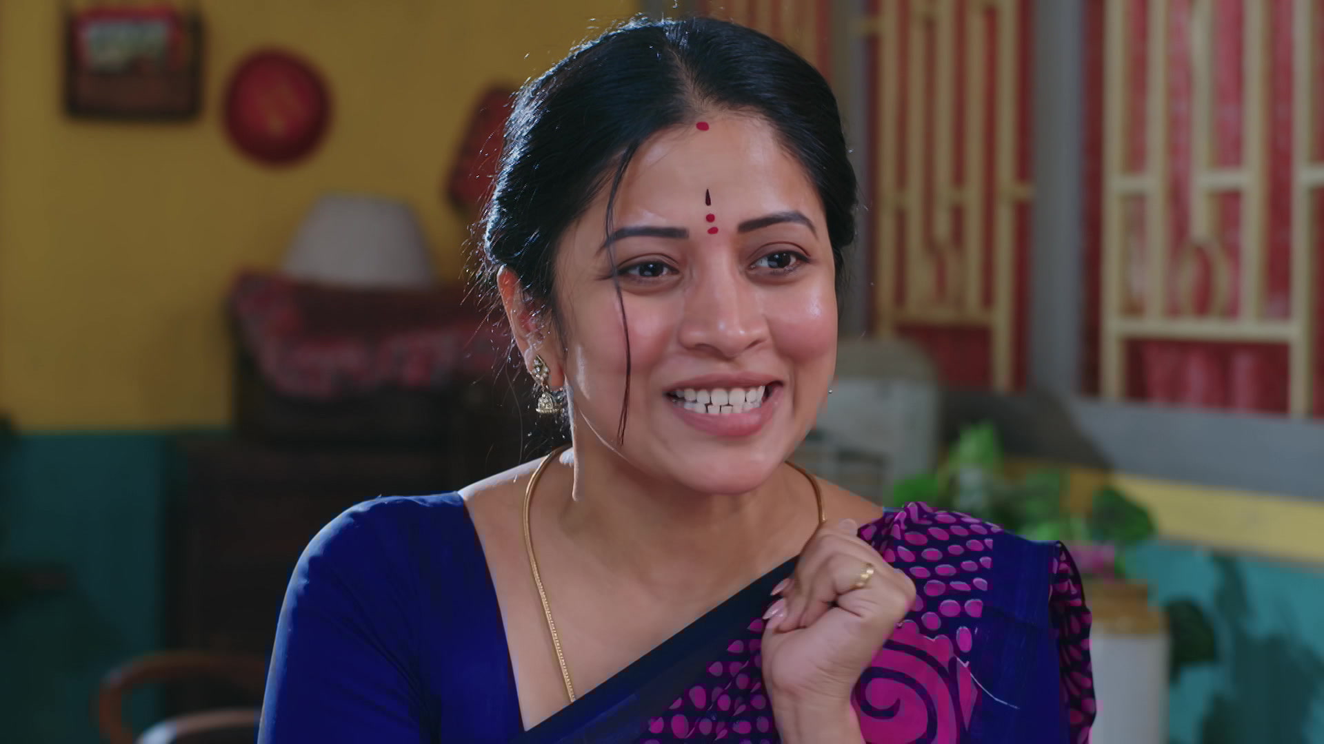 Watch Chinni Episode 185 on JioHotstar