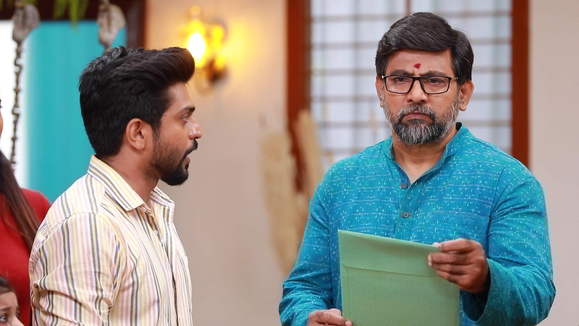 Stream veetuku-veedu-vaasapadi Online | Watcho