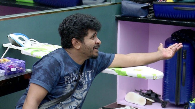 Prathap turns singer! - JioHotstar