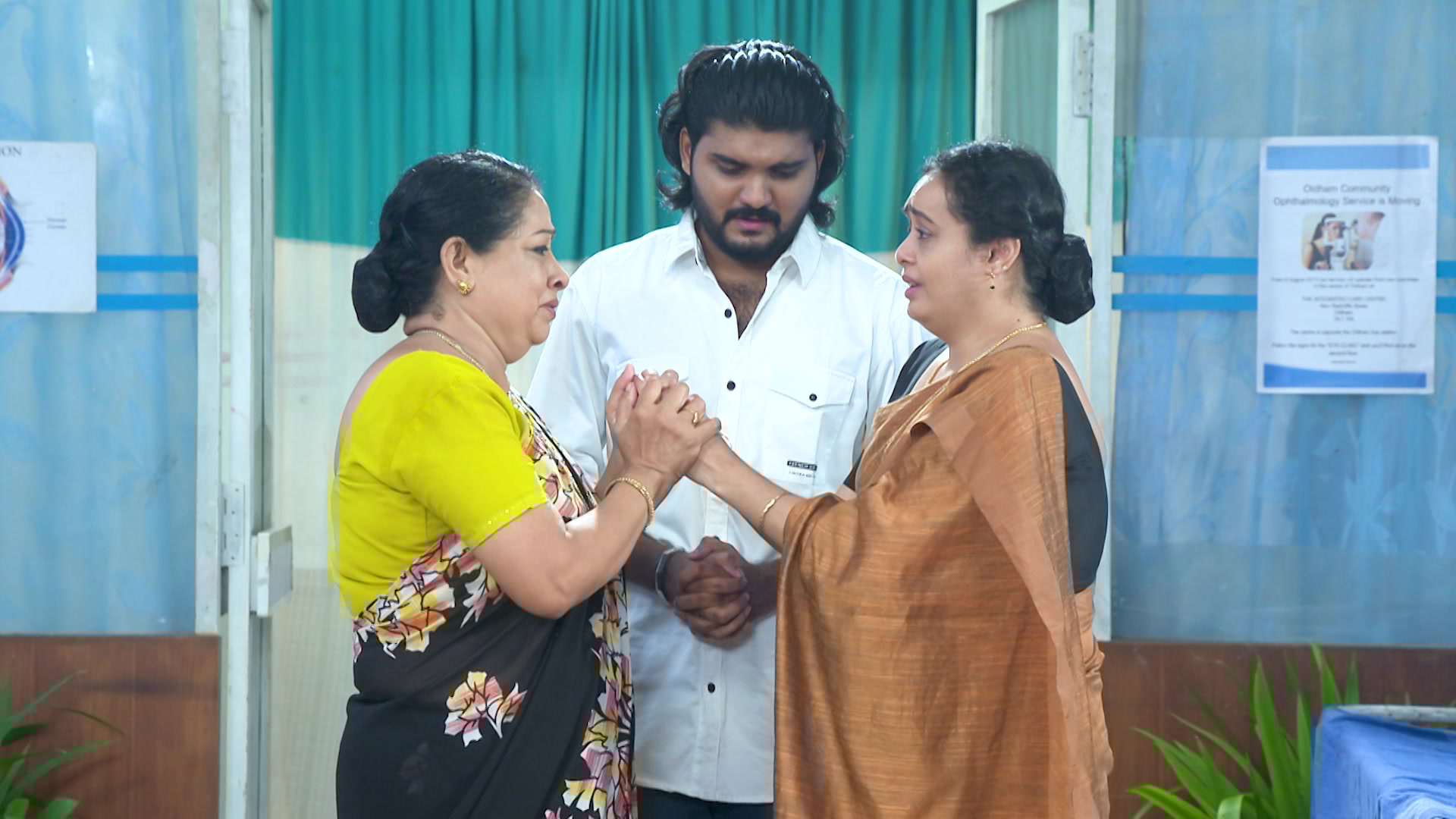 Watch Palunku Episode 248 on JioHotstar