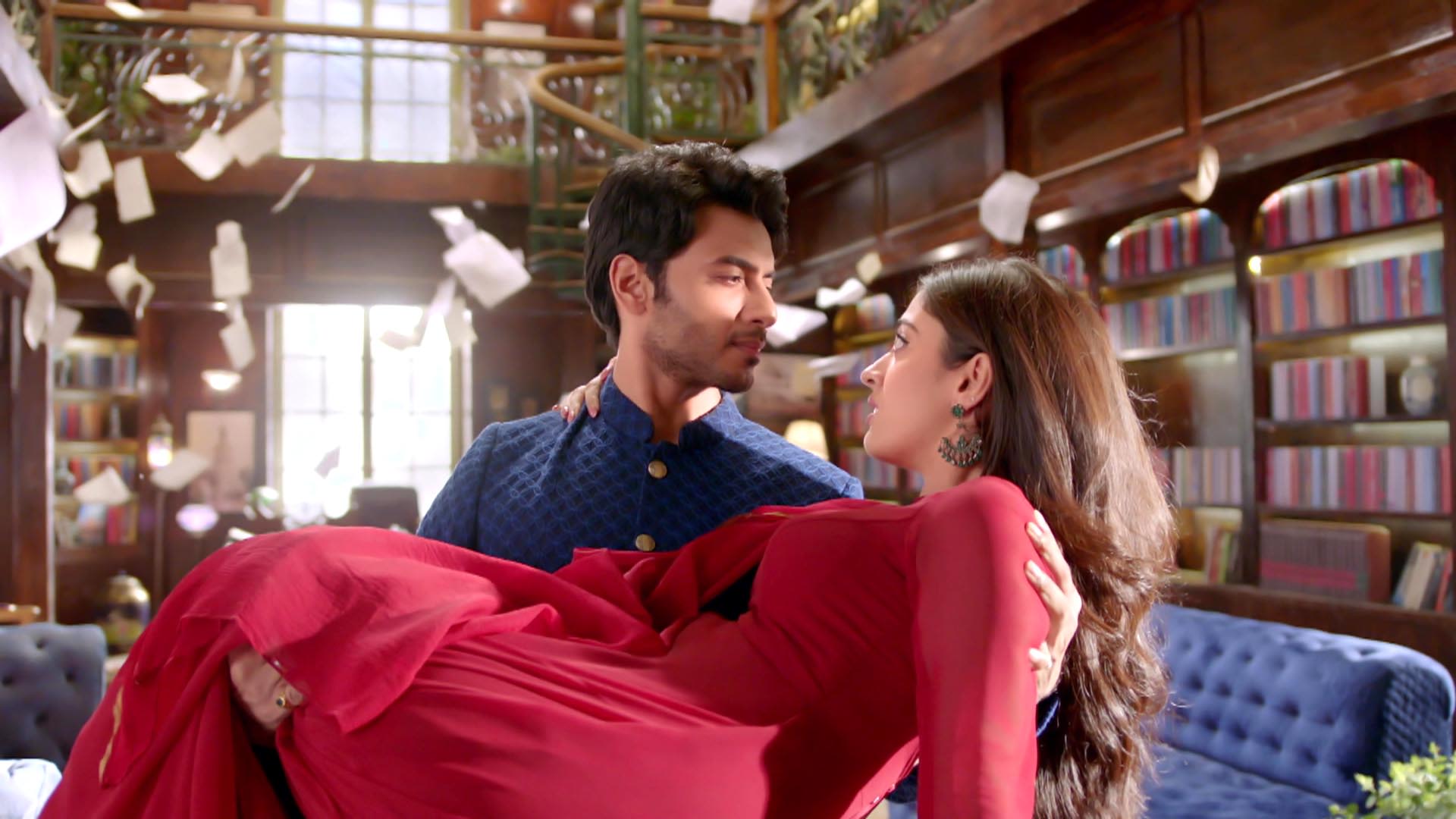 E1 - Aman, Roshni's Magical Story - JioHotstar