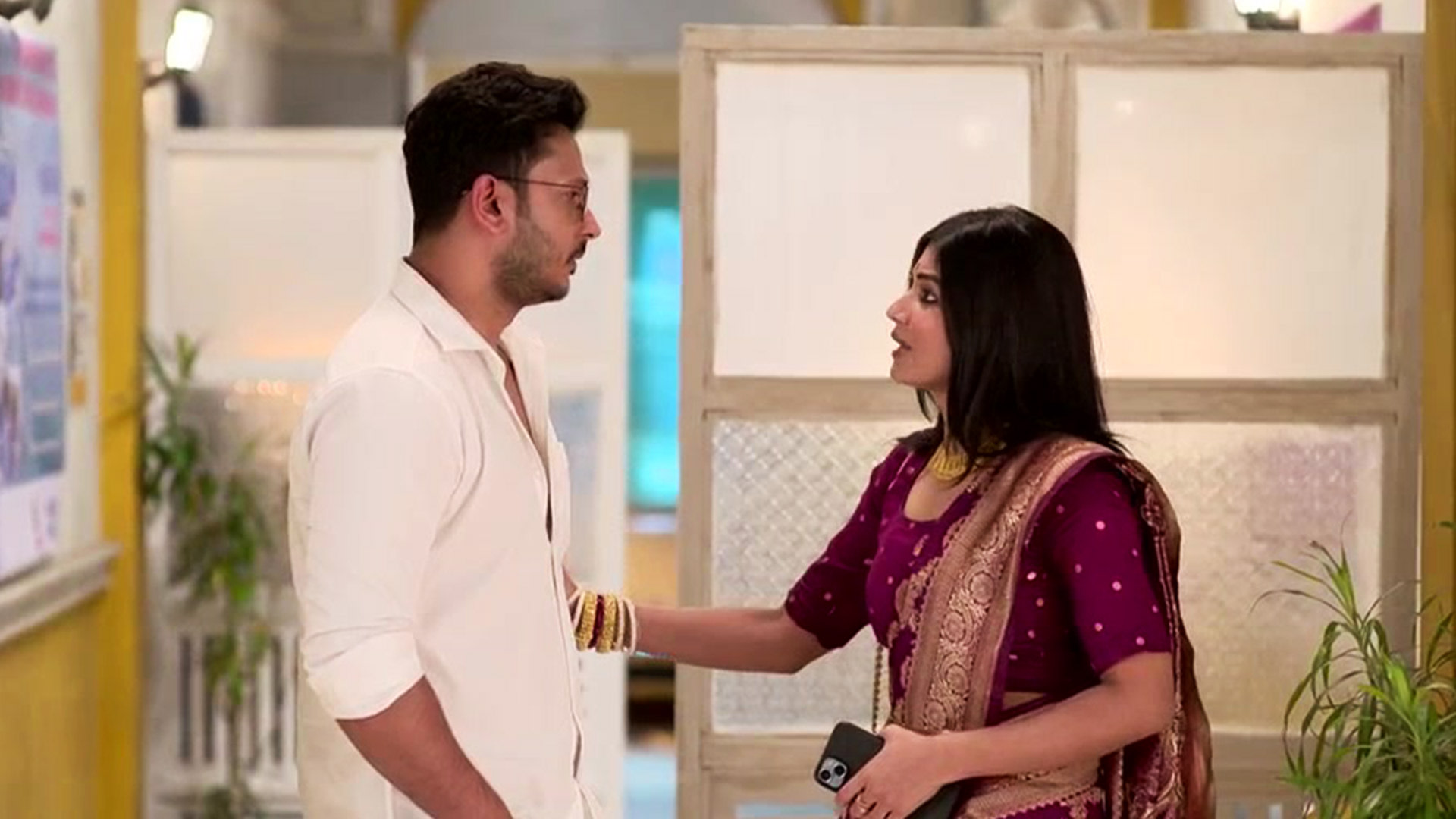 Watch Cheeni S1 Episode 312 on JioHotstar