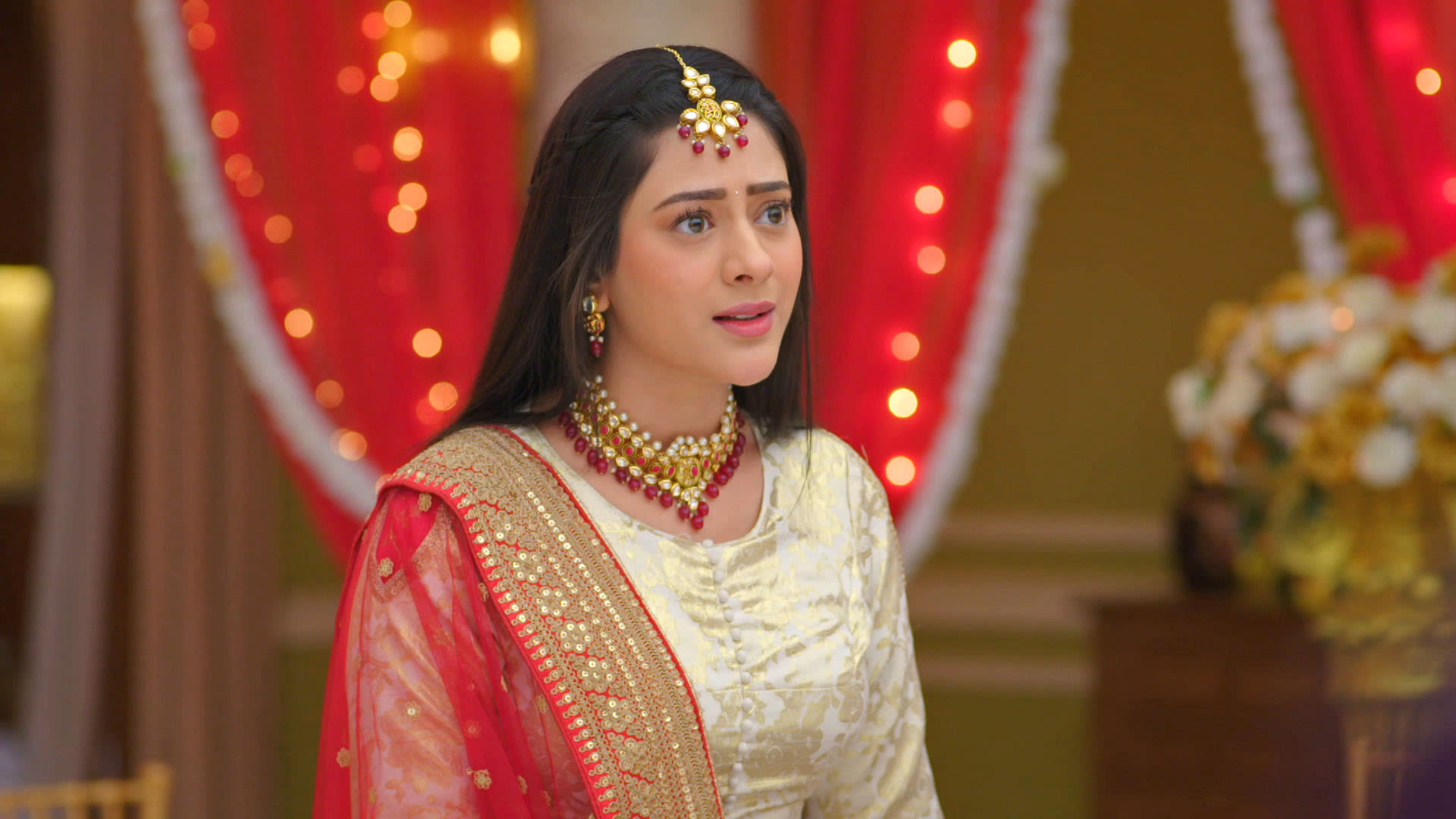 Watch Jhanak S1 Episode 296 on JioHotstar