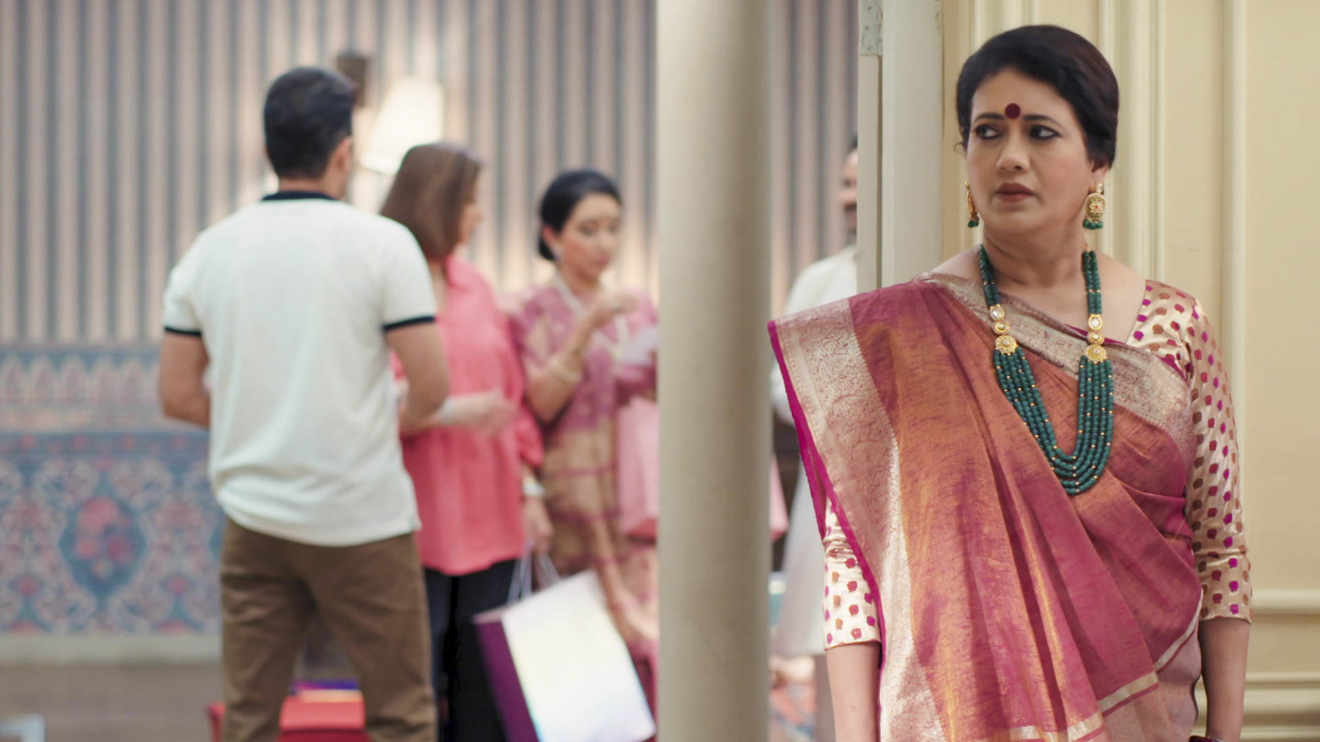 Watch Kyunki Saas Bhi Kabhi Bahu Thi Episode 23 on JioHotstar