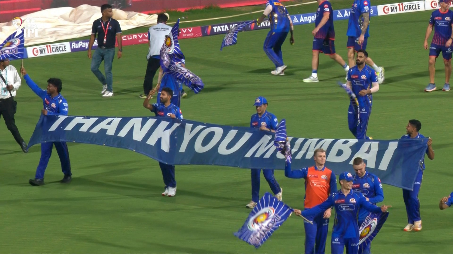 MI Paltan Thank Wankhede Crowd