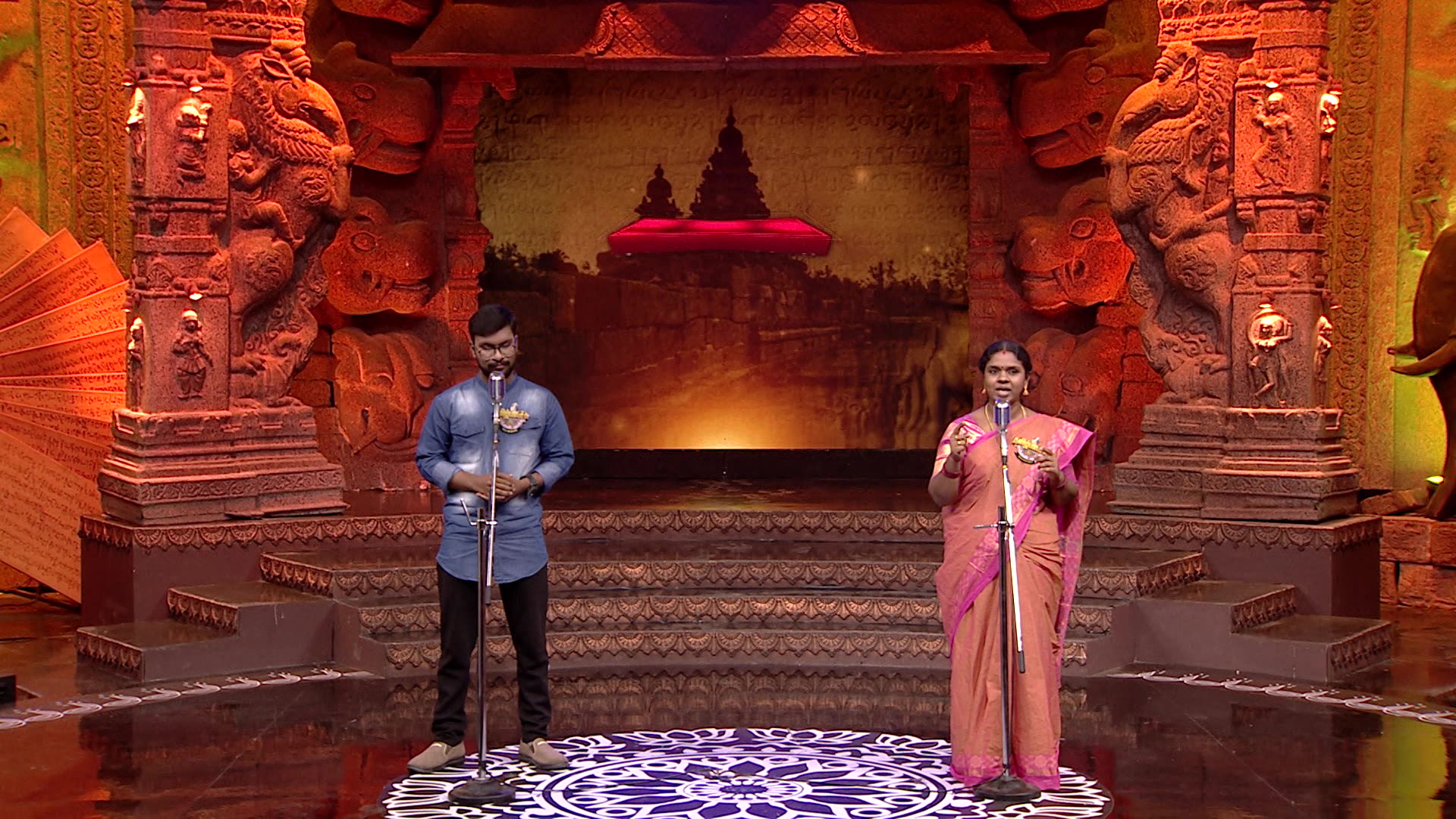 Watch tamil-pechu-engal-moochu only on Watcho