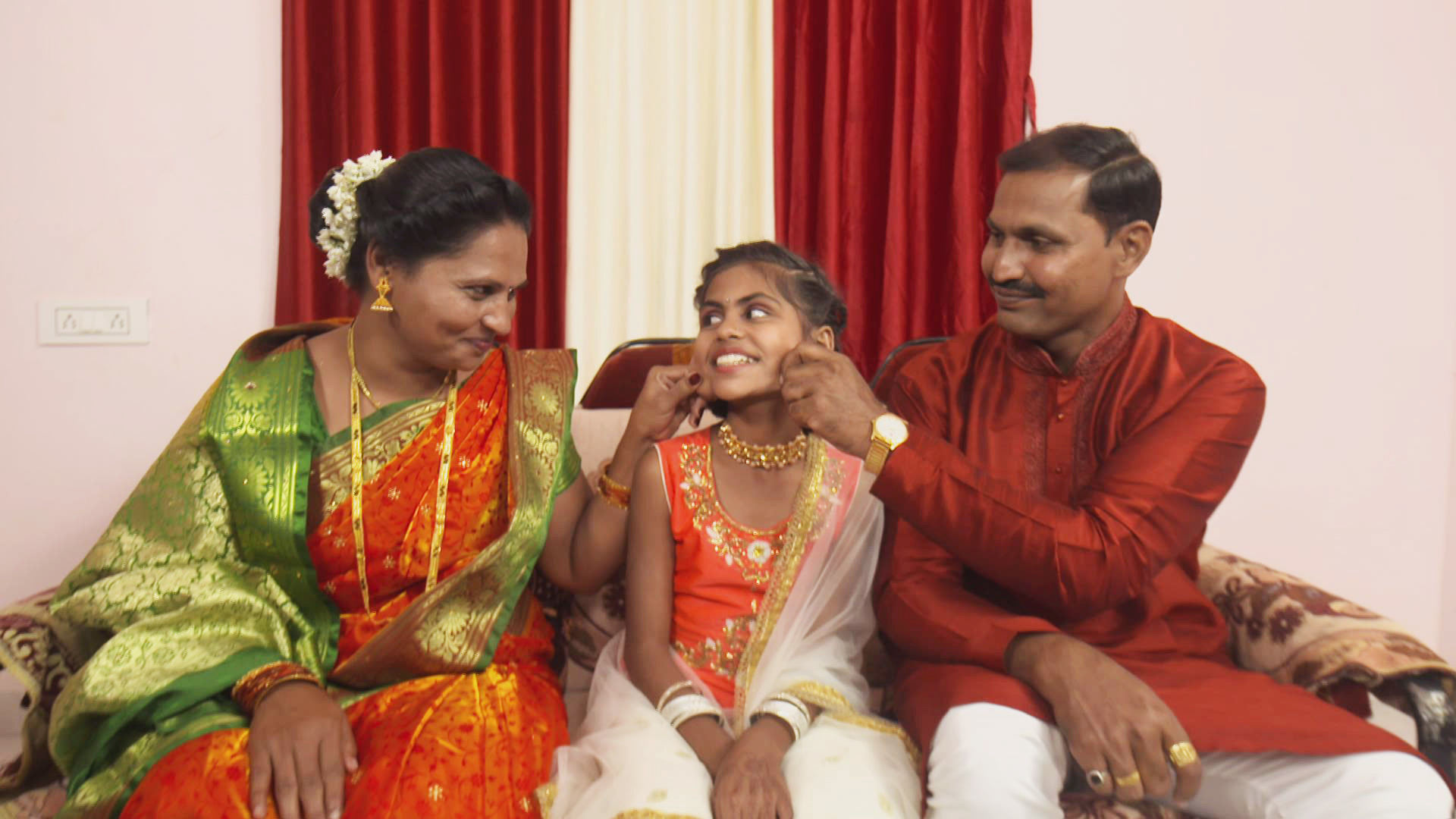 Watch Sun Sasu Sun Episode 7 on JioHotstar
