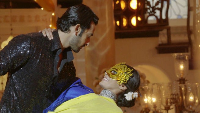 Watch Vish S1 Episode 37 on JioHotstar