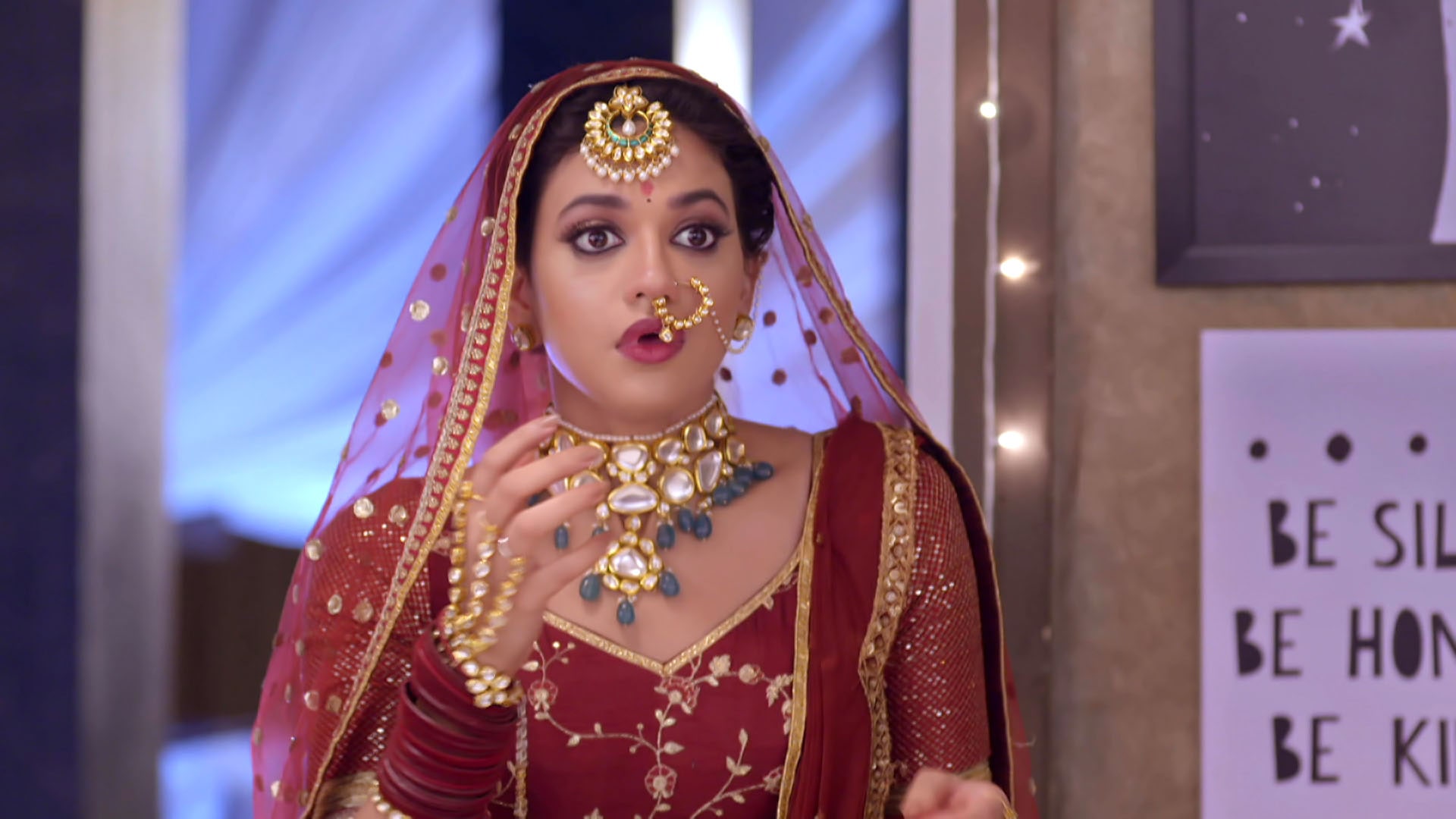 Watch Nazar S2 Episode 8 on JioHotstar