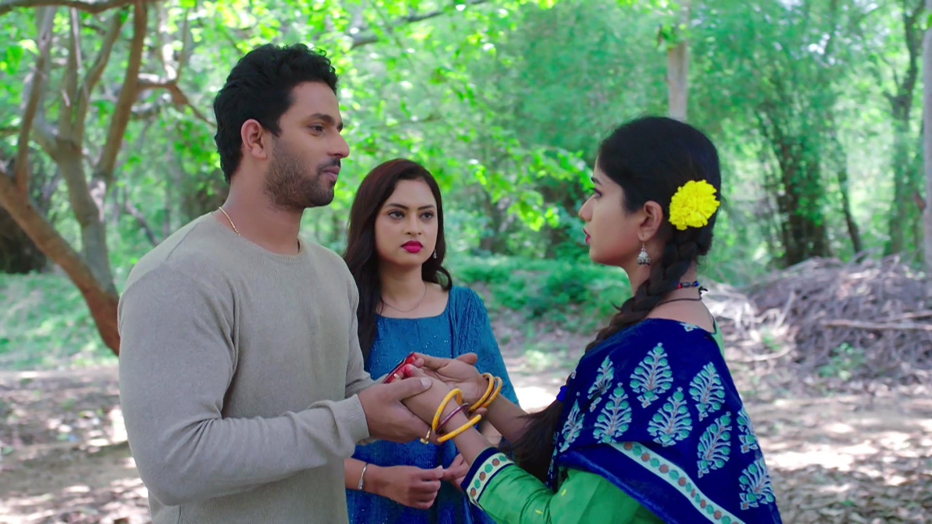 Watch raaji only on Watcho