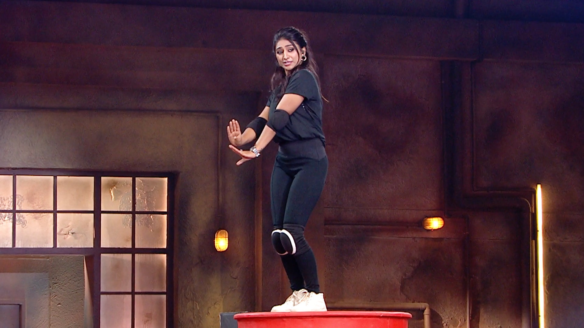 Watch Khatra Khatra Khatra Episode 43 on JioHotstar