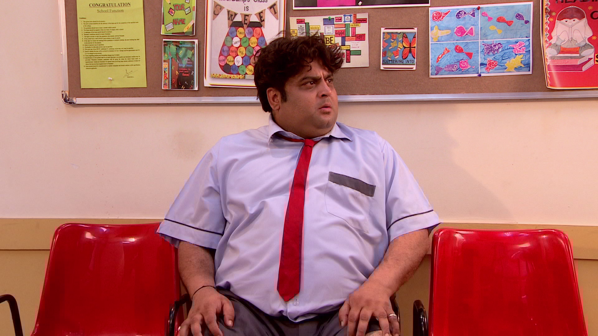 Watch Goldie Ahuja Matric Pass S1 Episode 15 on JioHotstar