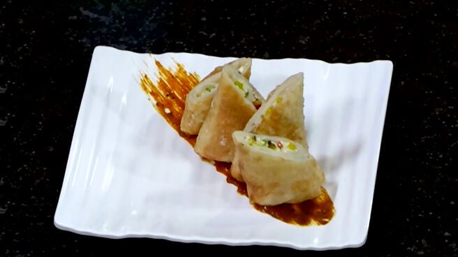 Cheesy spring roll recipe - JioHotstar