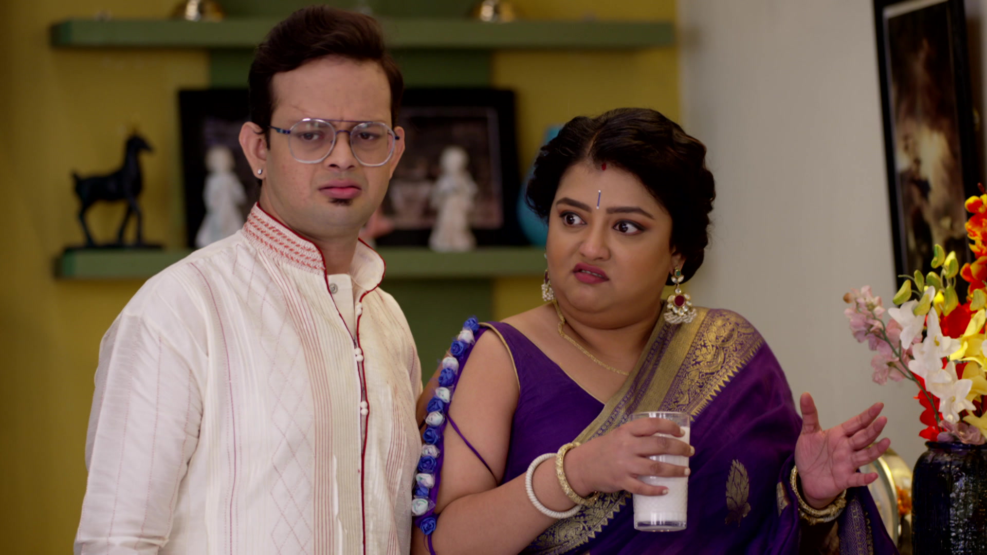 Watch Ponchomi Episode 168 on JioHotstar