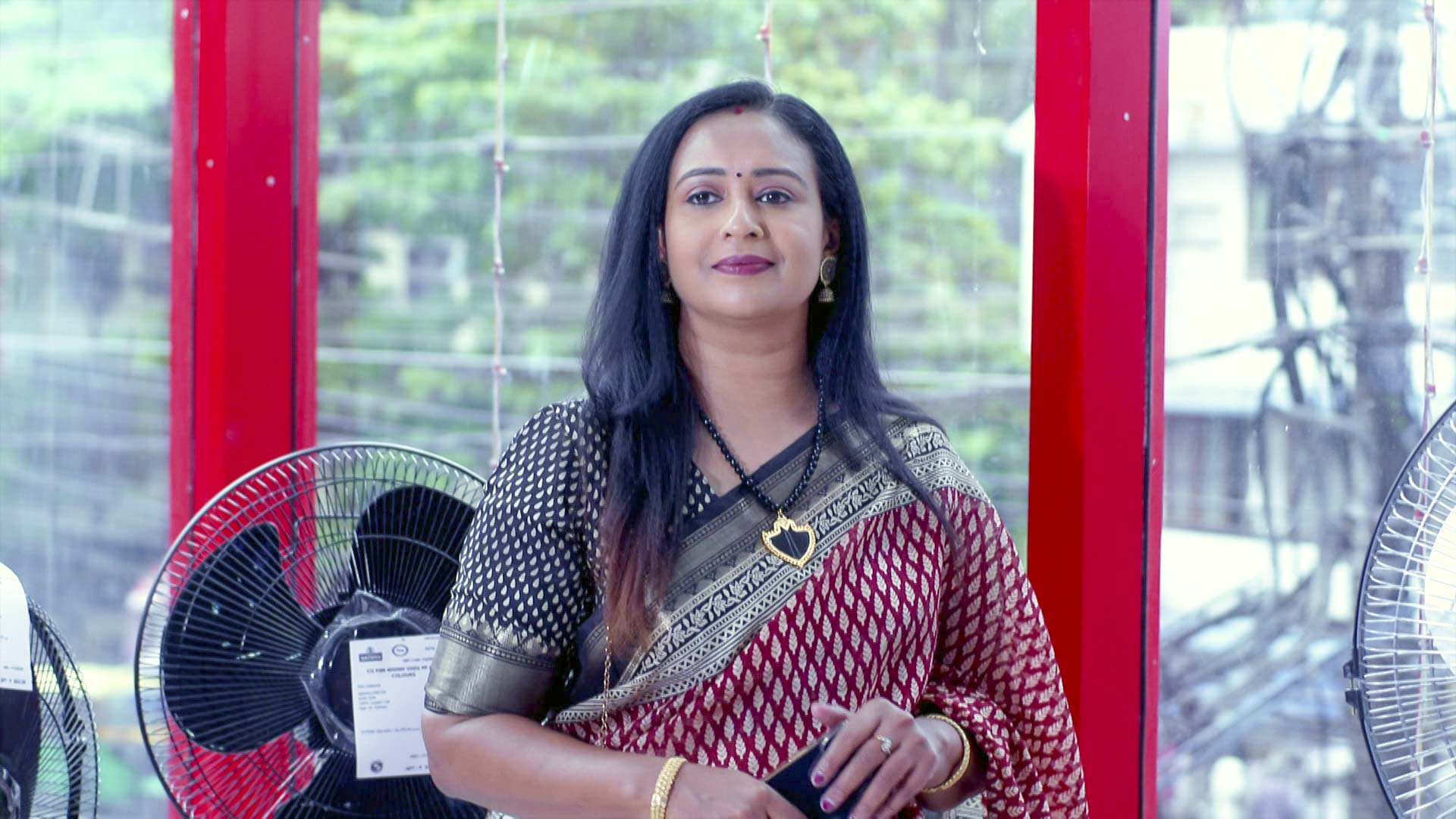 Watch Chempaneer Poovu S1 Episode 511 on JioHotstar
