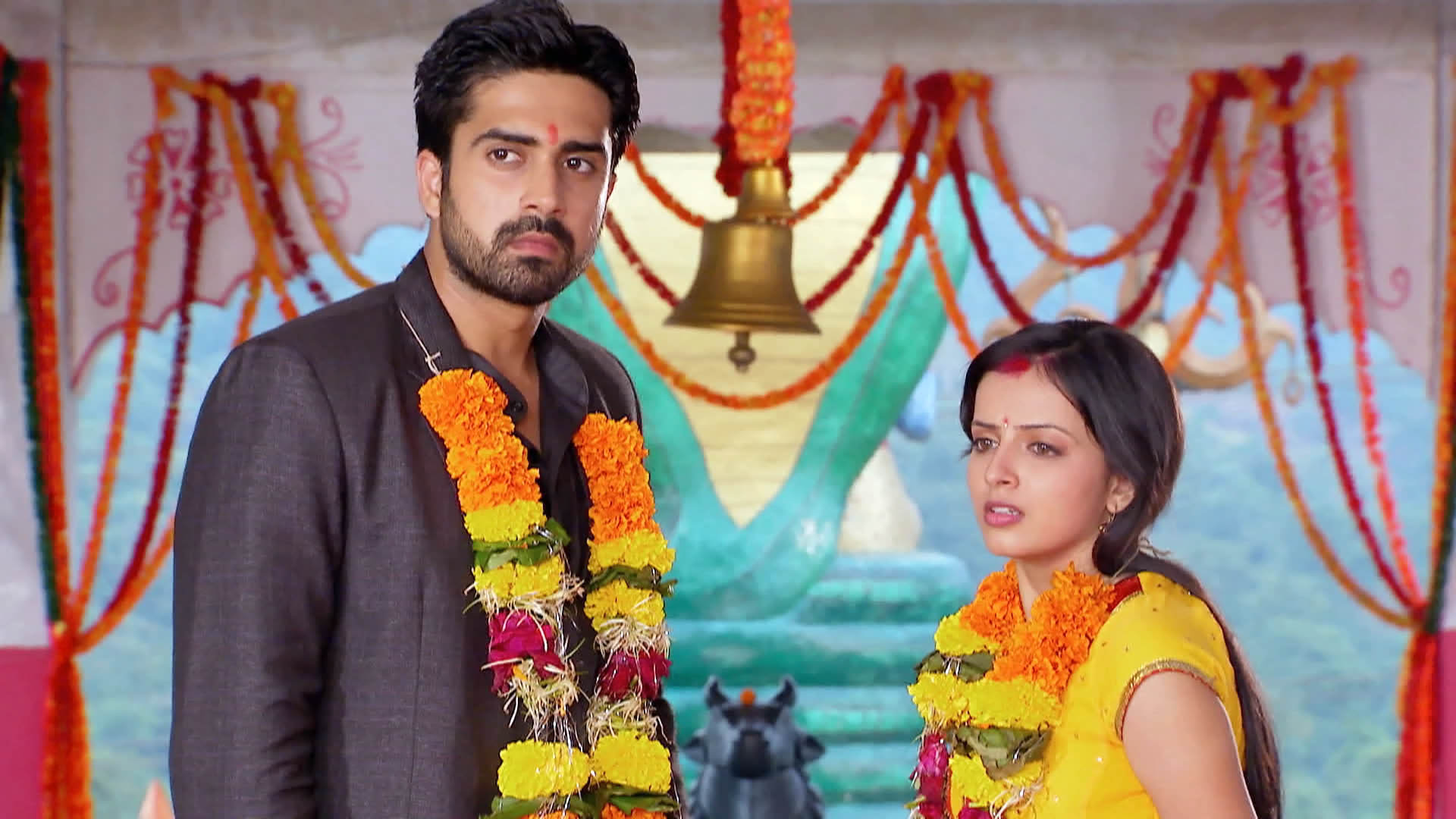 Watch Govind, Geetha Get Married Online