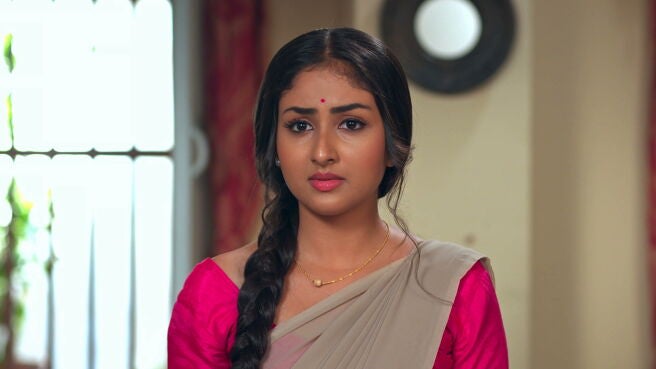 Watch Bommi .,BA.,BL., S1 Episode 353 on JioHotstar