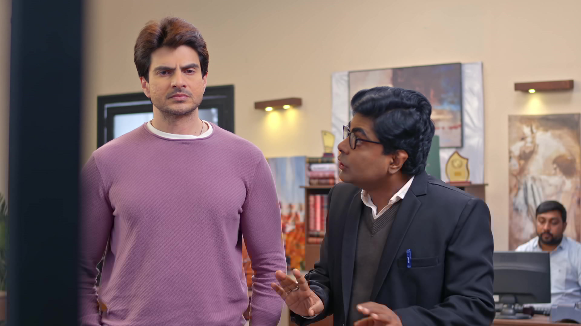 Watch Dheere Dheere Se S1 Episode 9 on JioHotstar