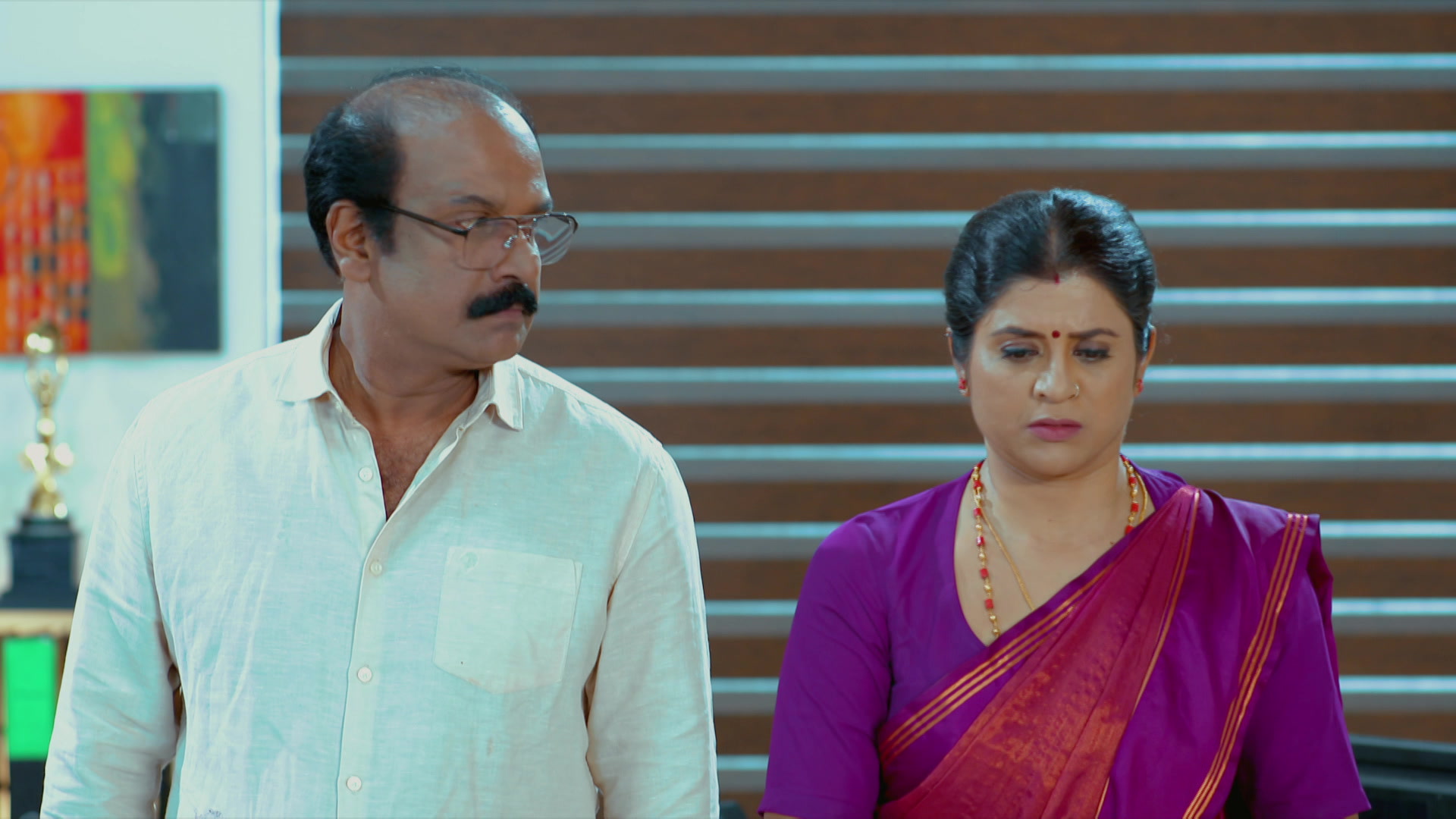 Watch Chempaneer Poovu Episode 228 on JioHotstar