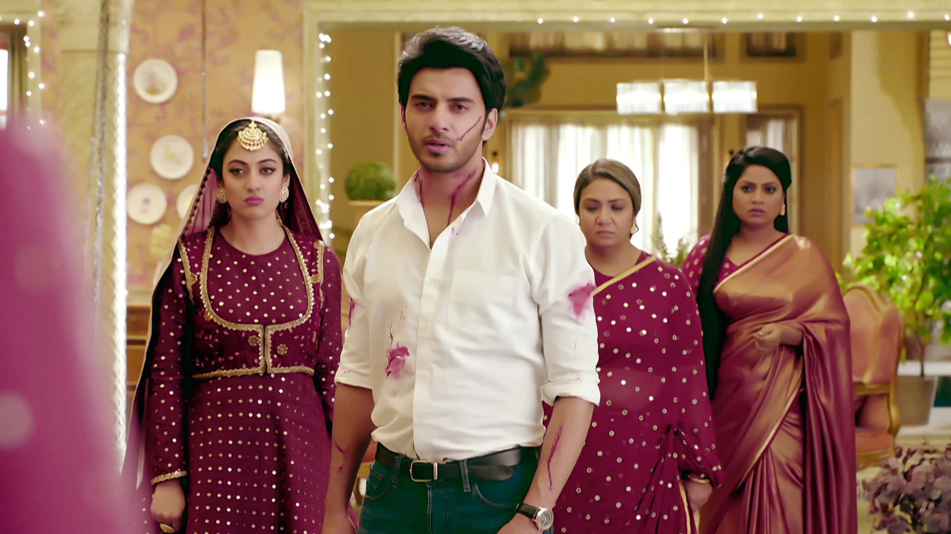 Watch Aman Saves Roshni Online