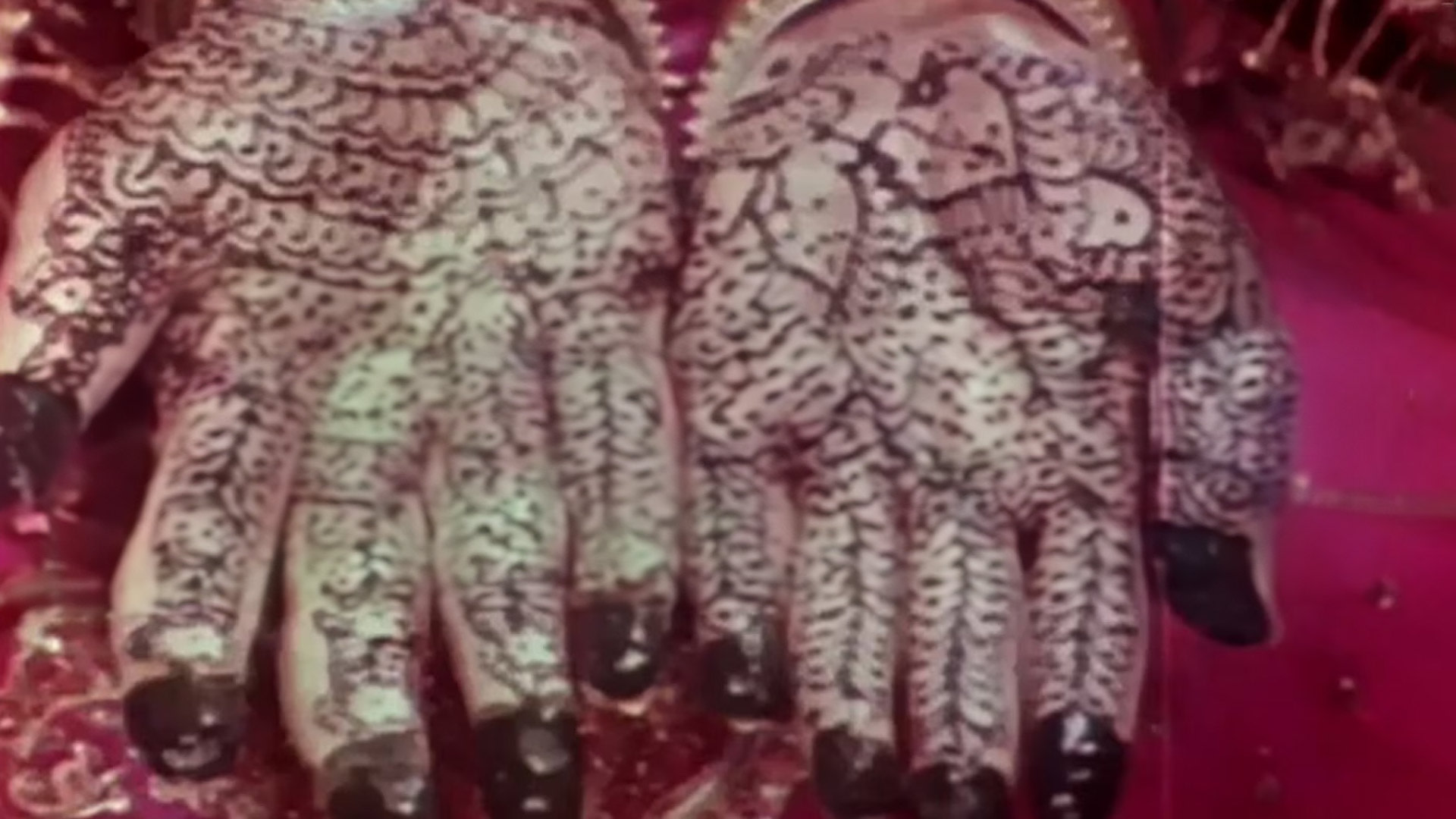 Watch Mehndi Rang Lagyo - JioHotstar