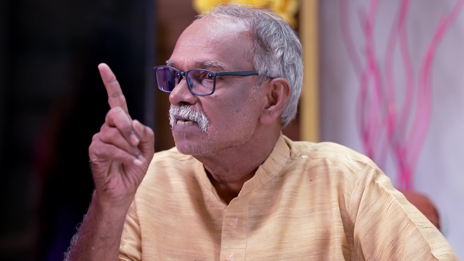 Watch Chandrikayilaliyunna Chandrakantham Episode 331 on JioHotstar