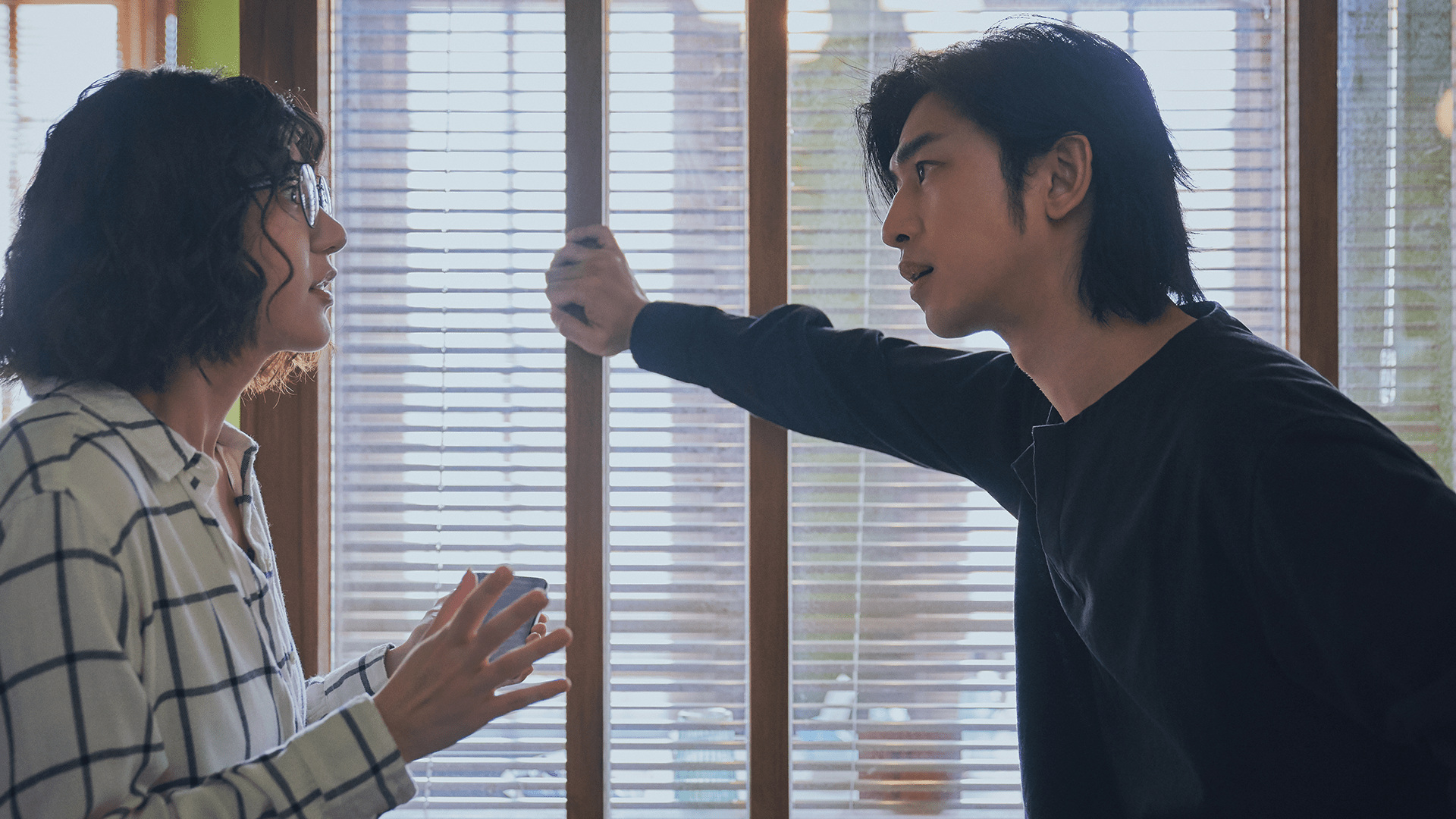 Small & Mighty - Disney+