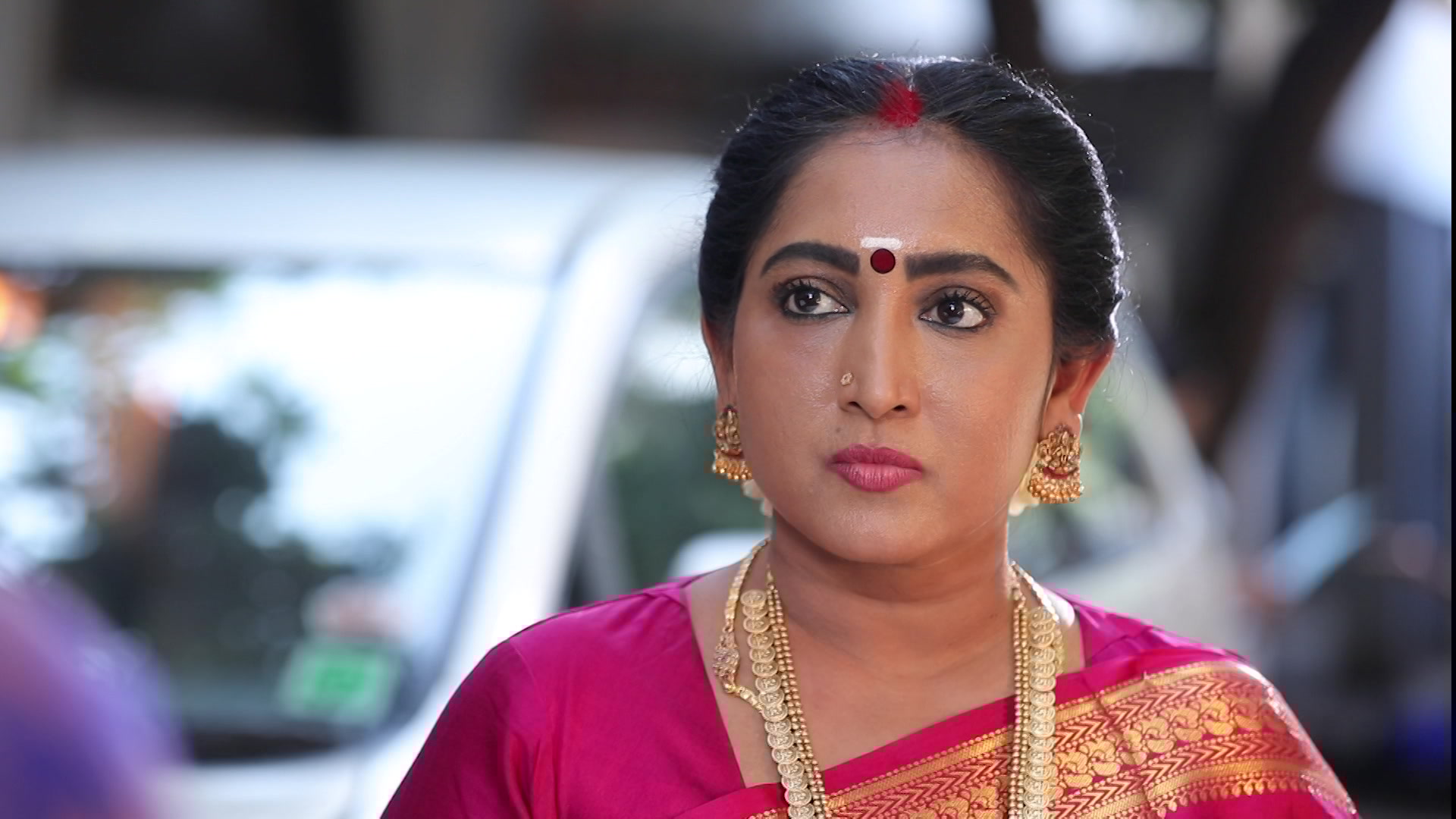 Watch Magale En Marumagale Episode 31 on JioHotstar