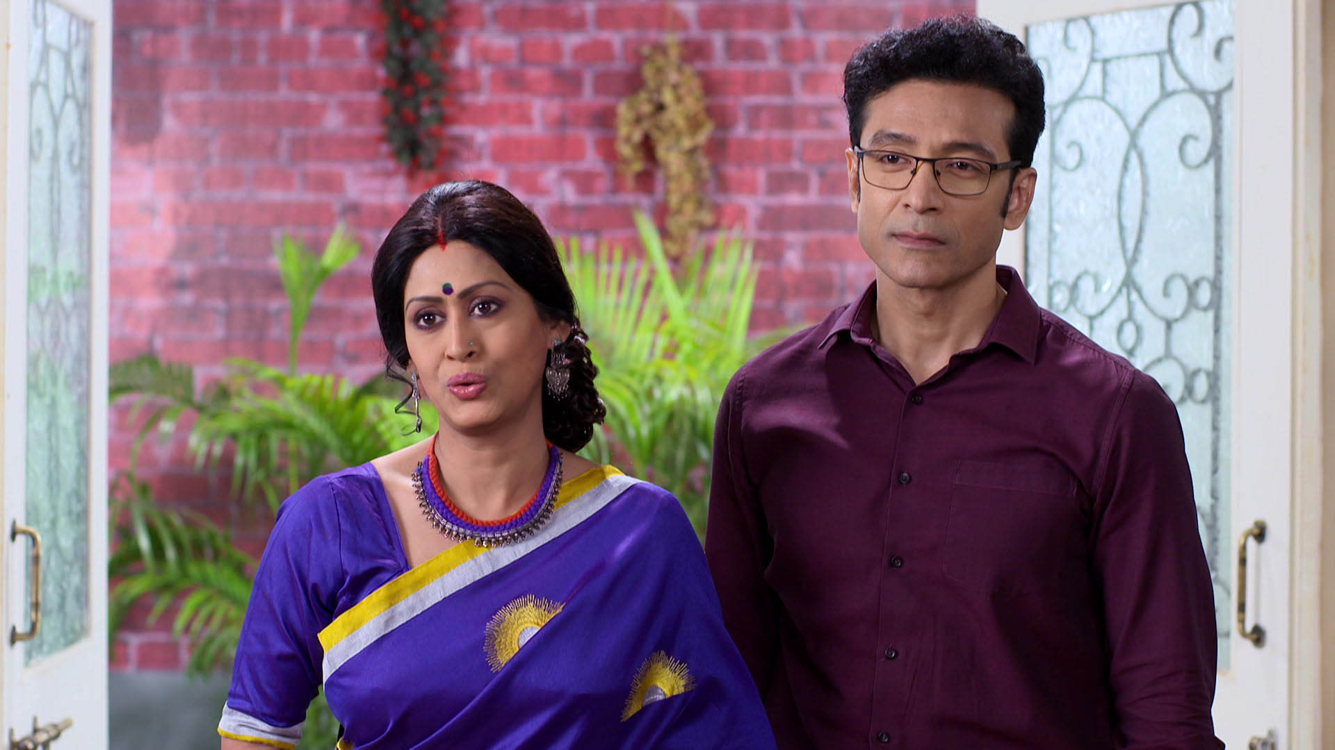 Watch Sreemoyee S1 Episode 762 on JioHotstar