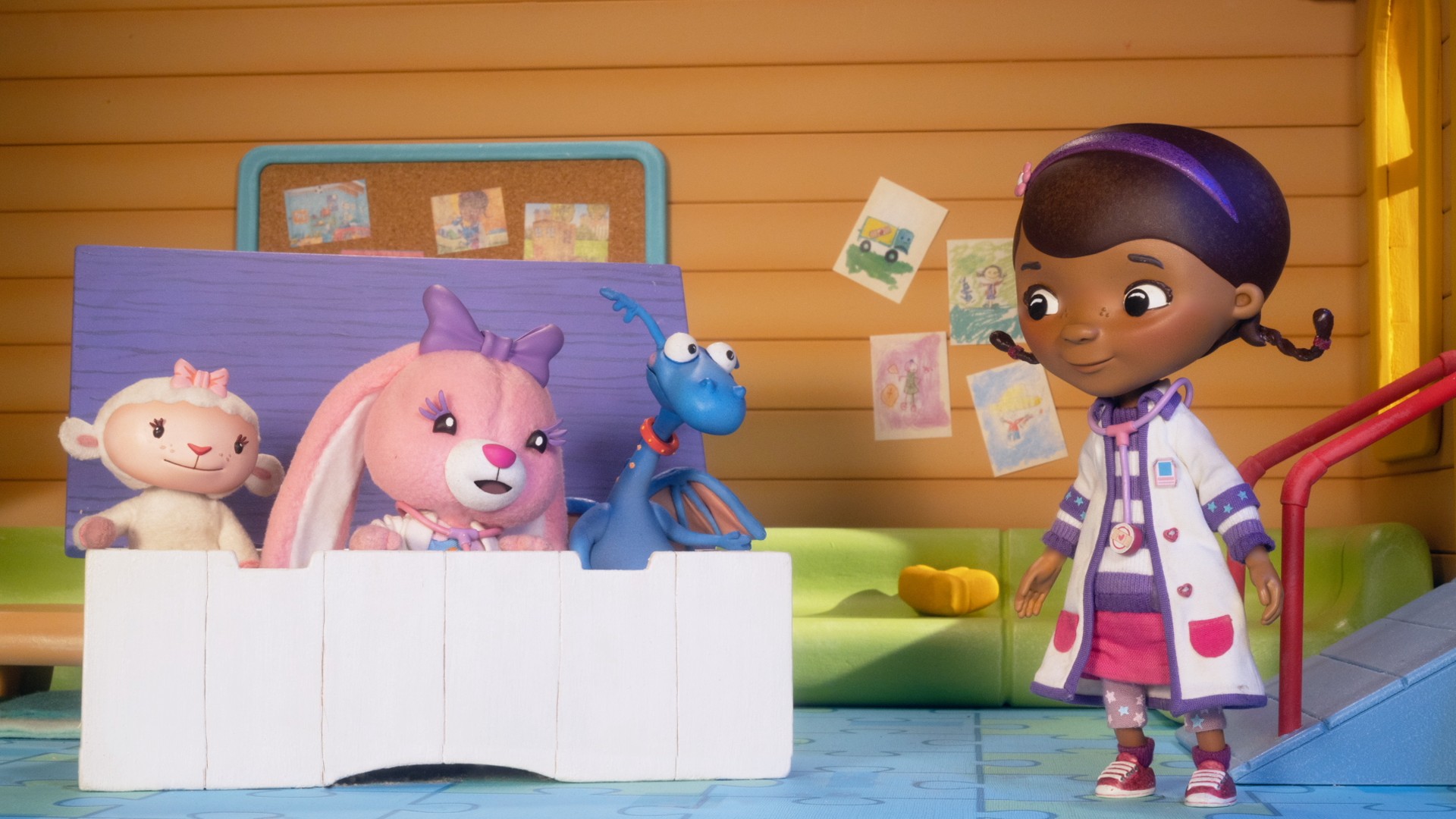 Watch Doc McStuffins: The Doc and Bella Are In! S1 Episode 2 on Disney+ ...