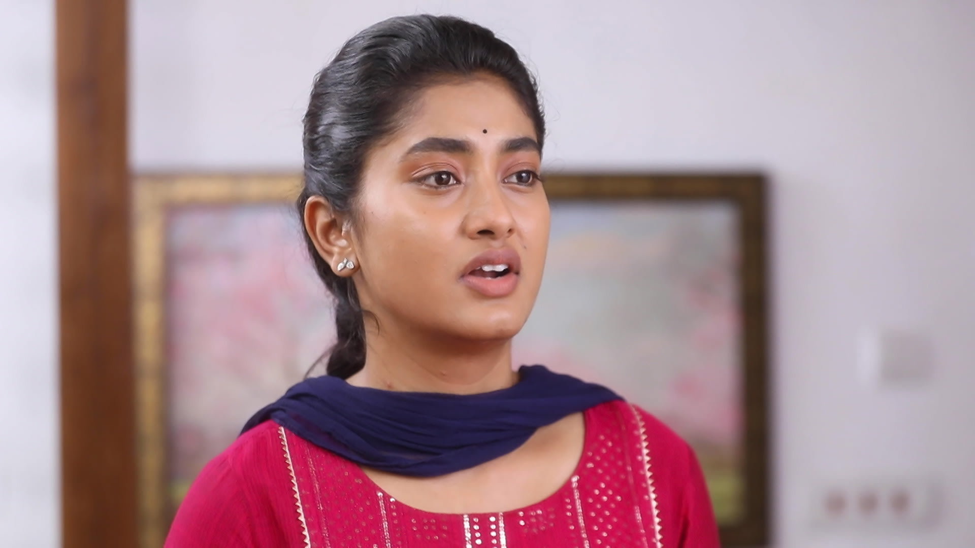 Watch Vennila Is Distraught Online